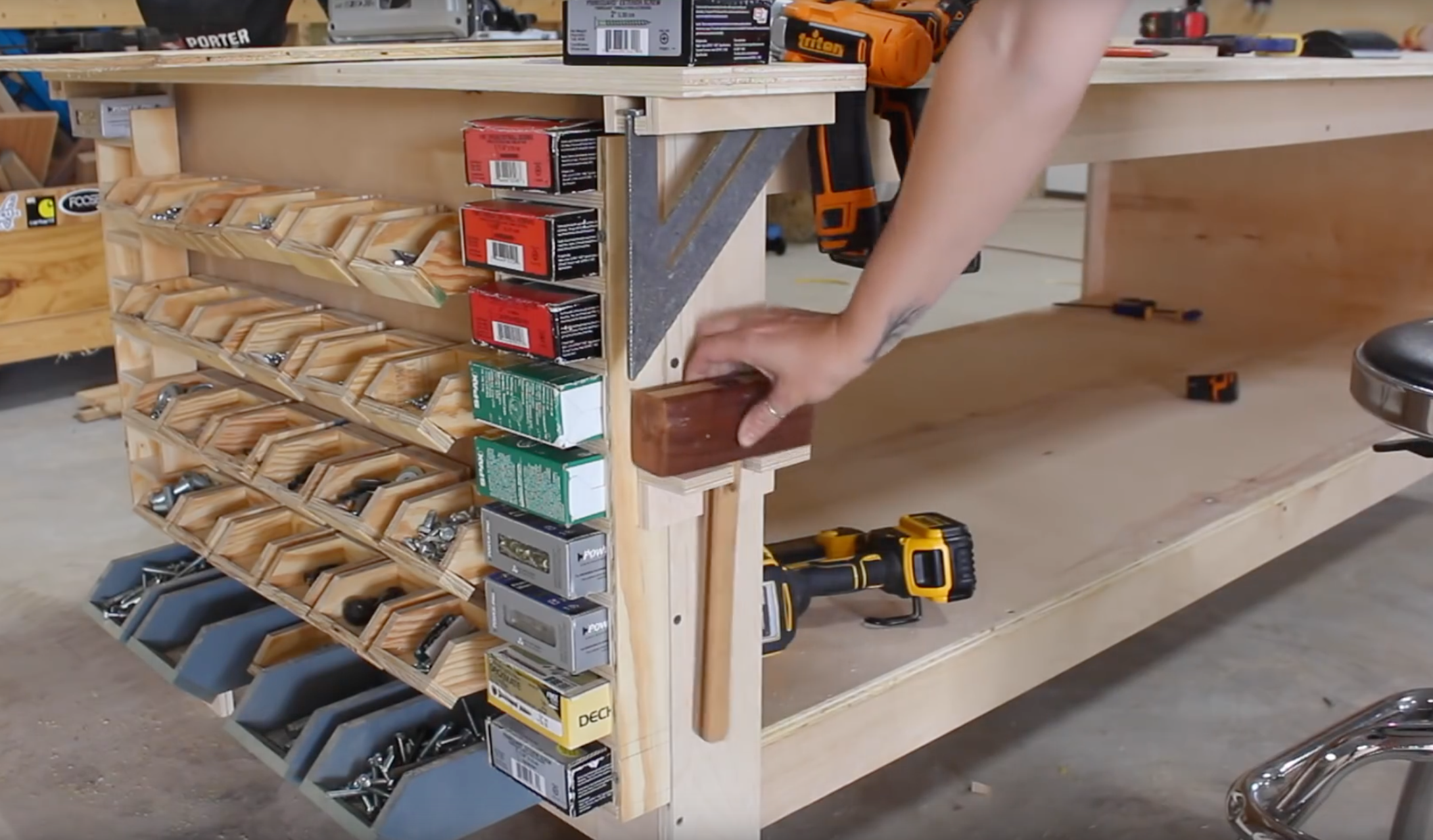 The Ultimate Plywood Workbench (plus Shop Storage Solutions) : 16 Steps ...