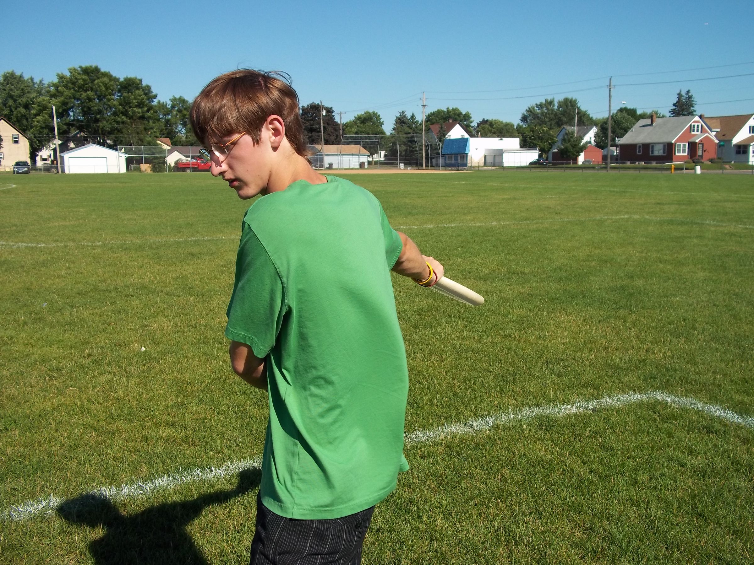 Funky McGroovy Frizbee Throwing Guide : 9 Steps (with Pictures ...