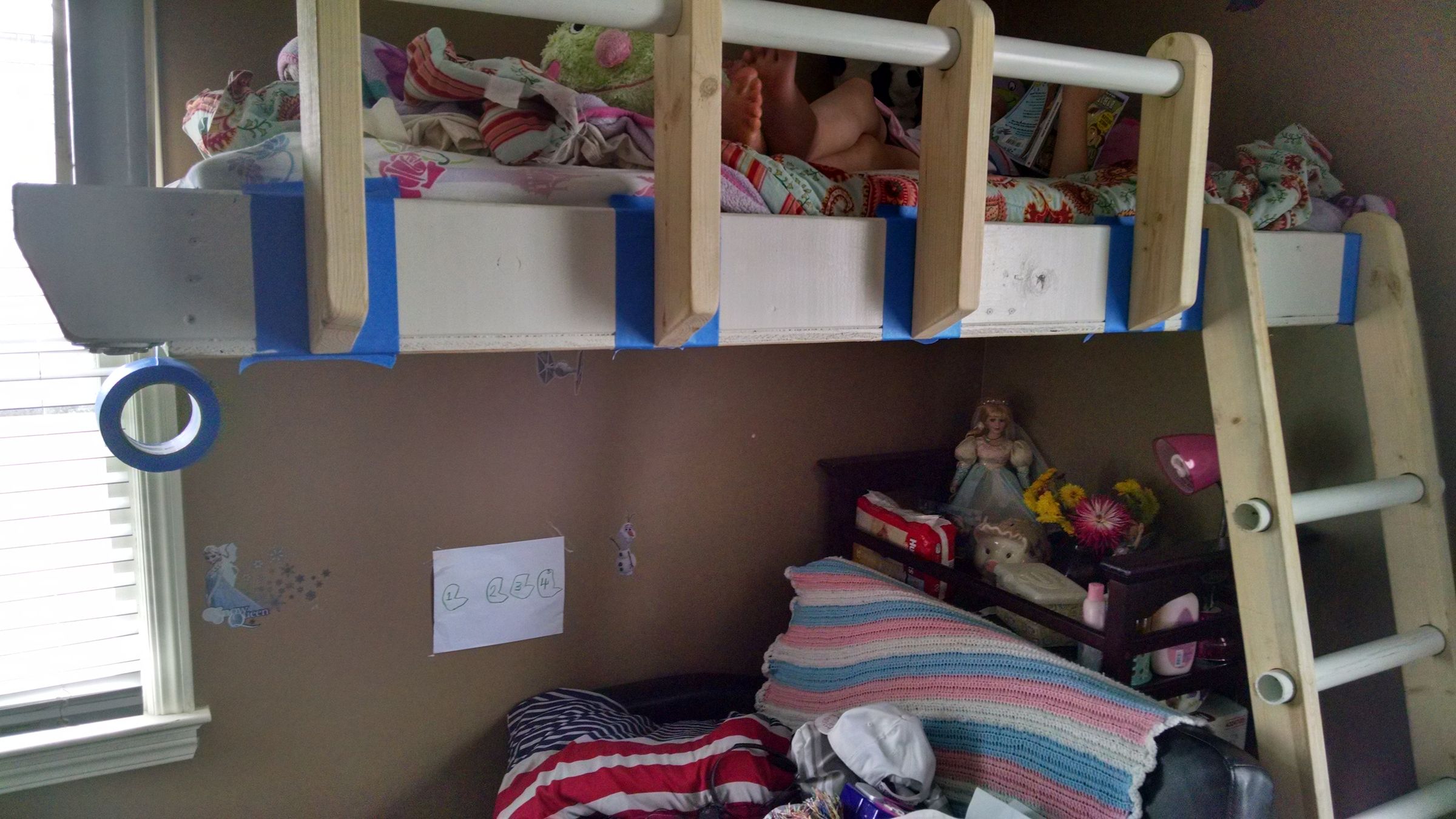 Floating Loft Bed : 11 Steps (with Pictures) - Instructables