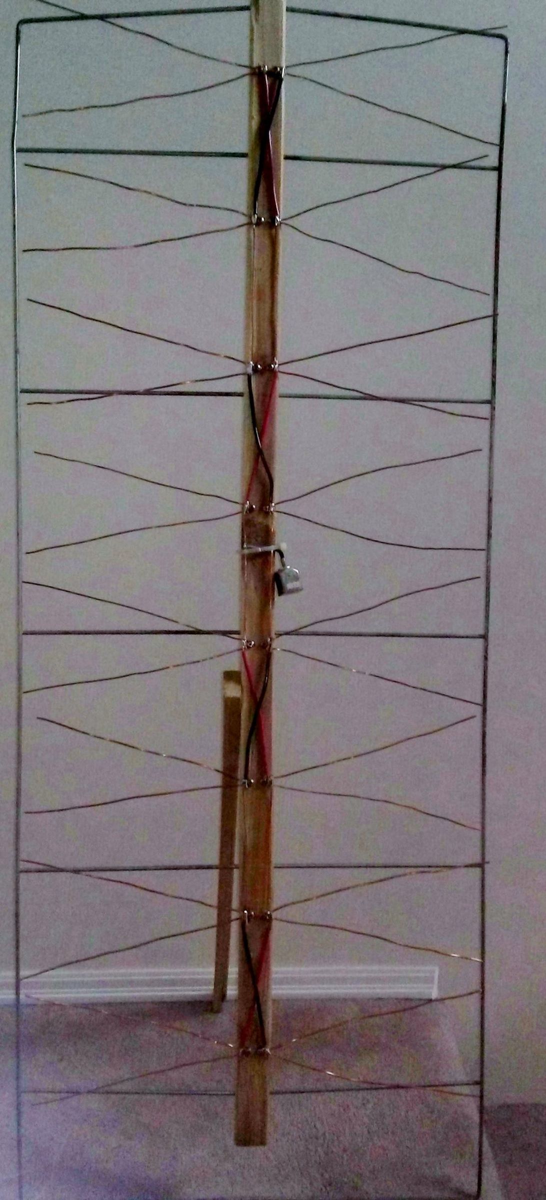 Eight Bay Bowtie Antenna Array : 7 Steps - Instructables