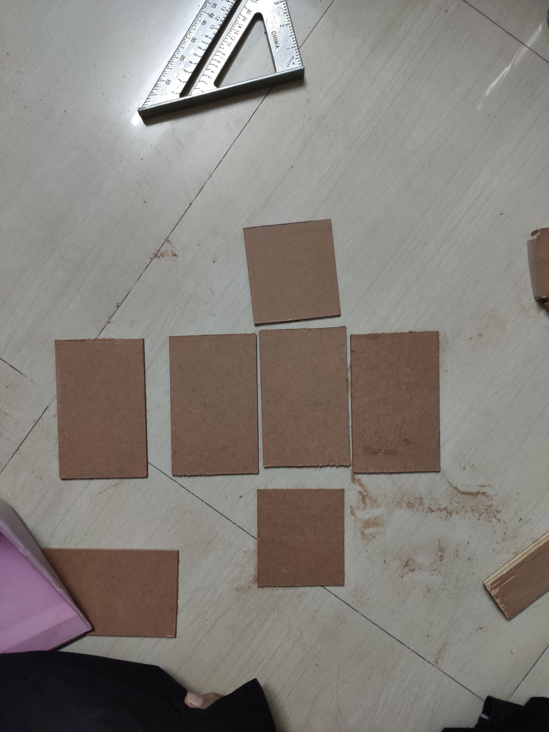 Useless Box V1 : 6 Steps (with Pictures) - Instructables