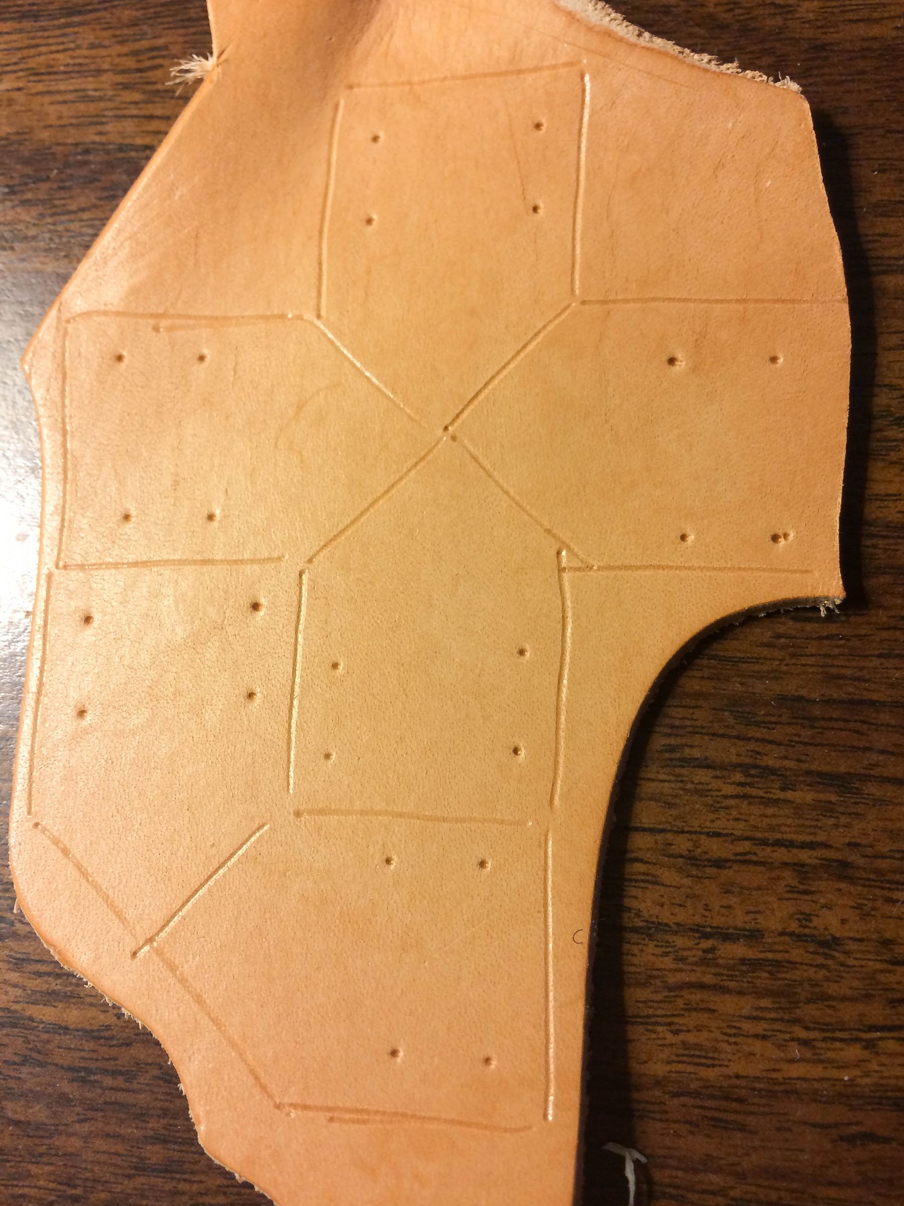 Leather Dragon Scale Gauntlet : 10 Steps (with Pictures) - Instructables