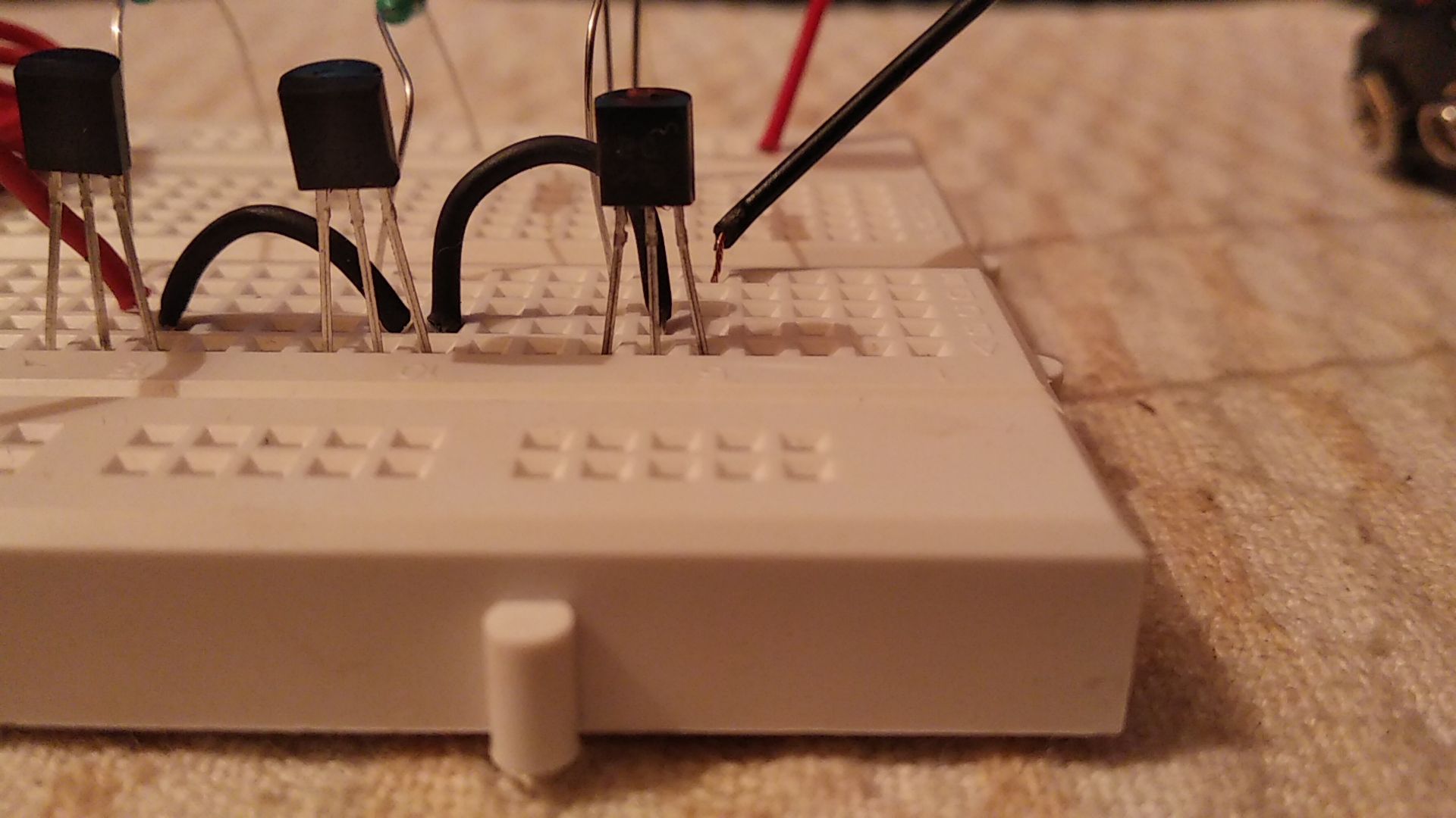 Simple Yet Powerful Static Electricity Detector Which Can Also Detect ...