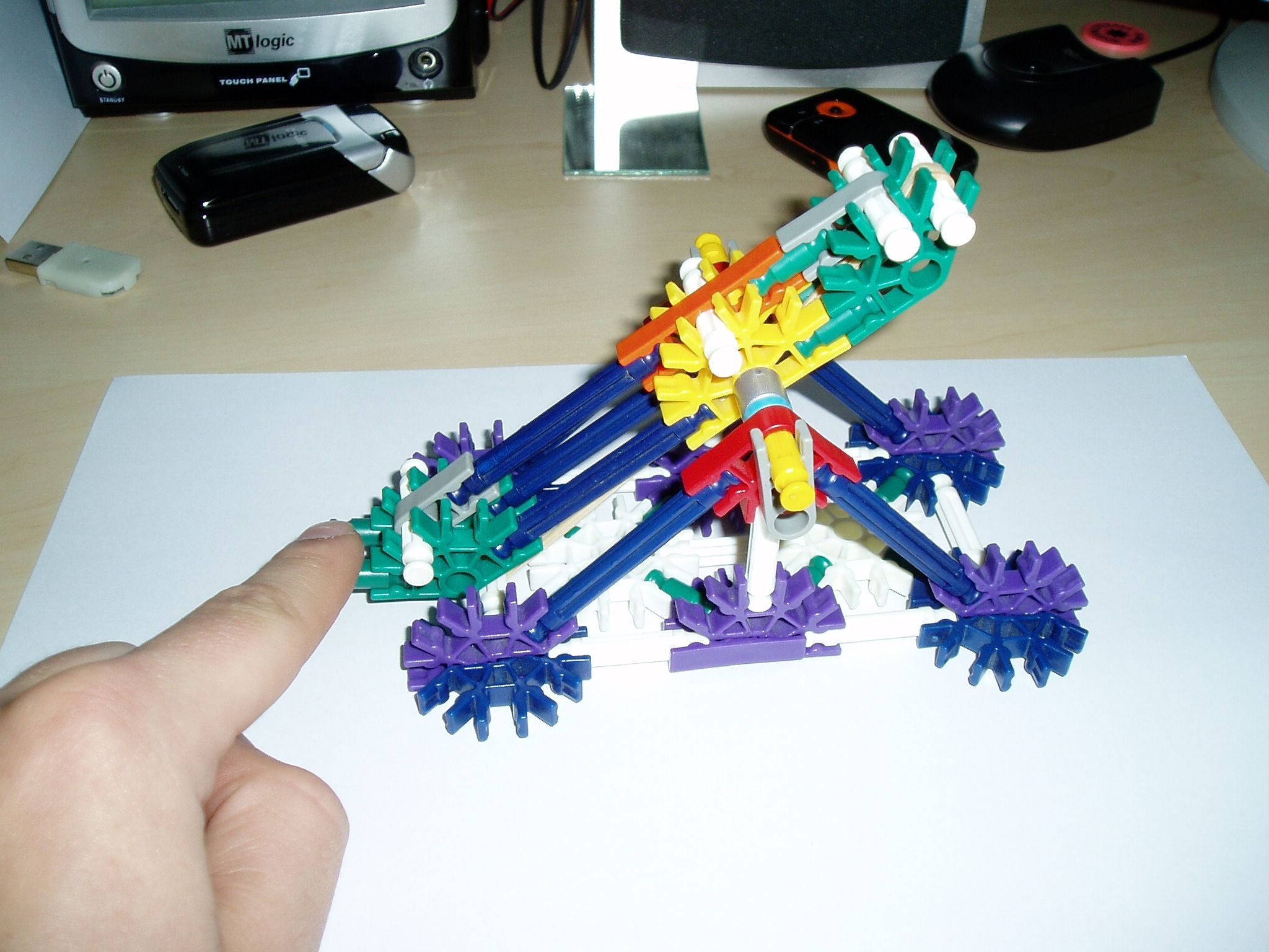 Marble Shooting Mini Knex Catapult : 7 Steps - Instructables