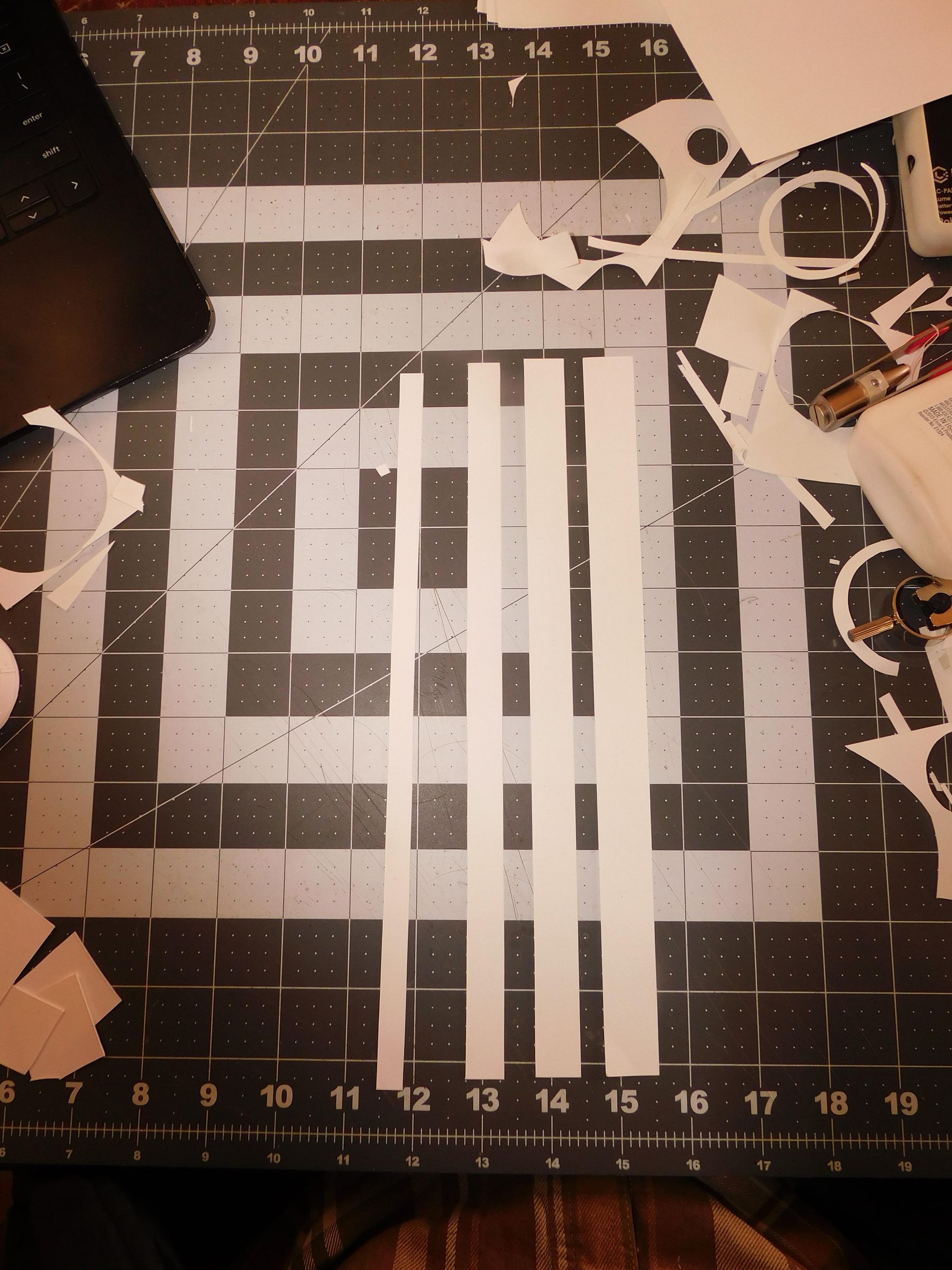 How to Make a Very Detailed Luxury Watch From Cardstock Paper : 8 Steps ...