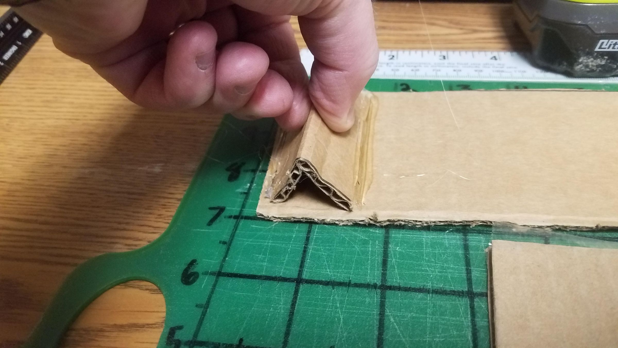 Cardboard Doll House : 20 Steps (with Pictures) - Instructables