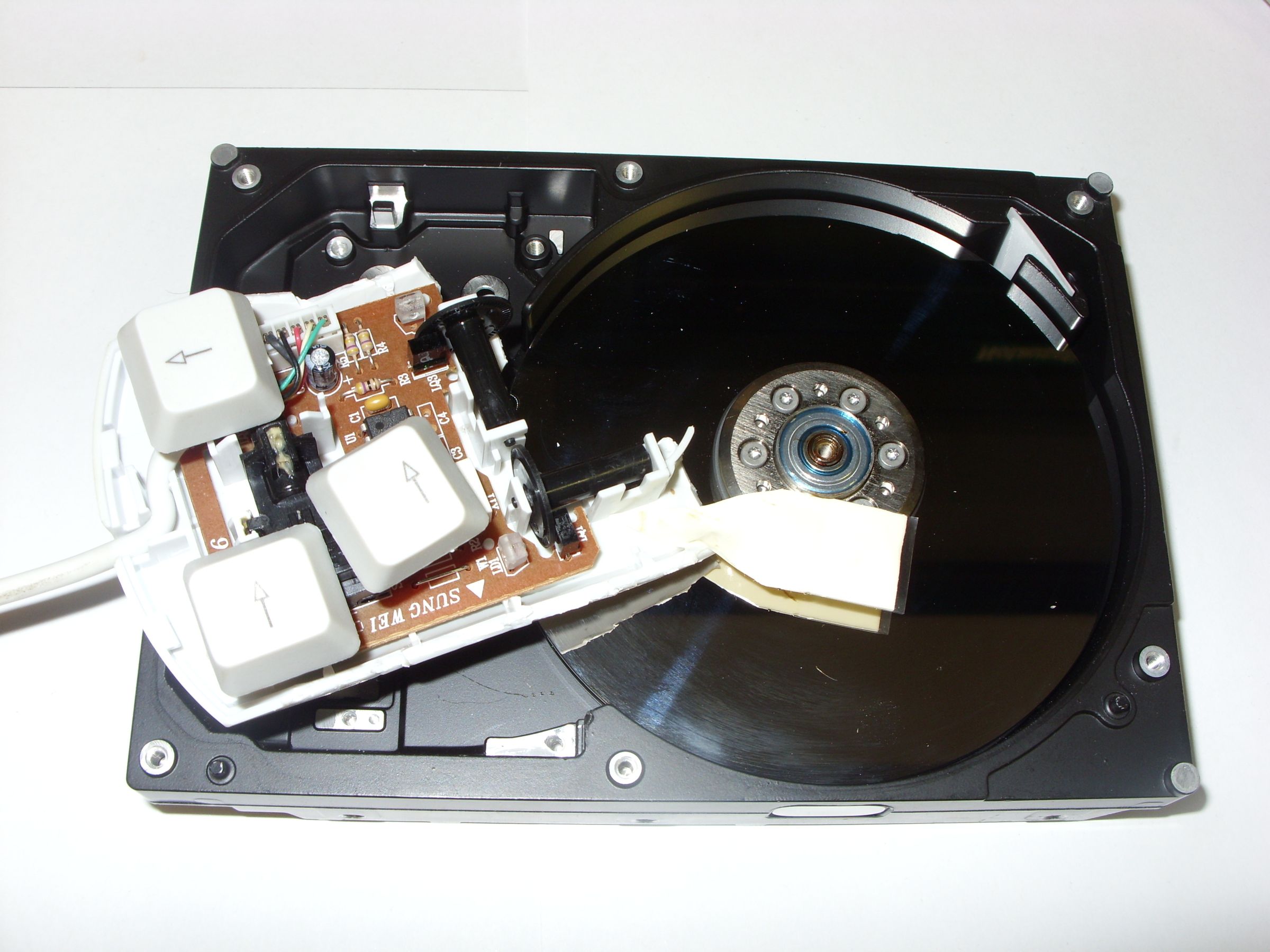 DIY DJ Turntable From Old Computer Parts : 12 Steps (with Pictures ...