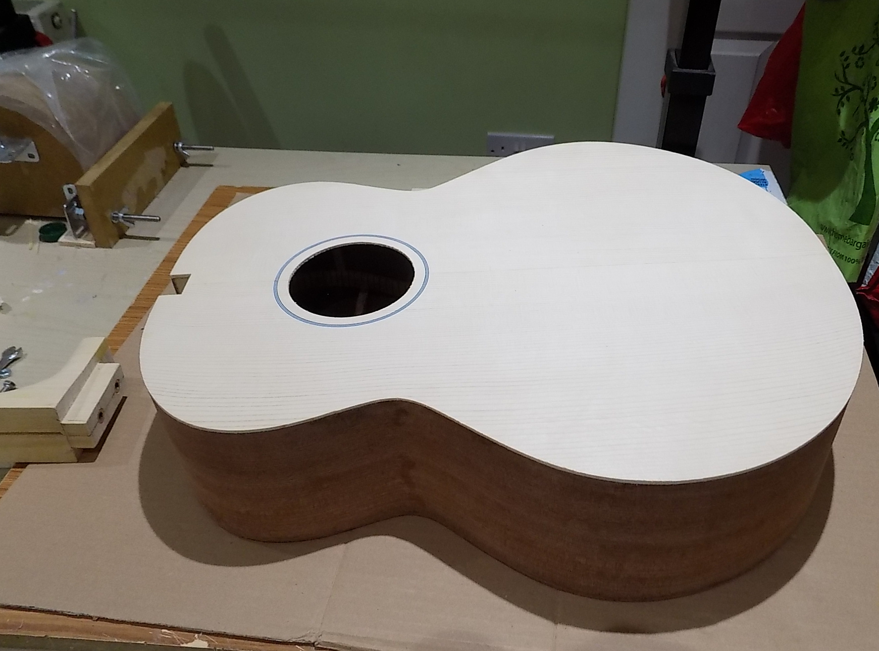 9-string Acoustic Guitar : 26 Steps (with Pictures) - Instructables