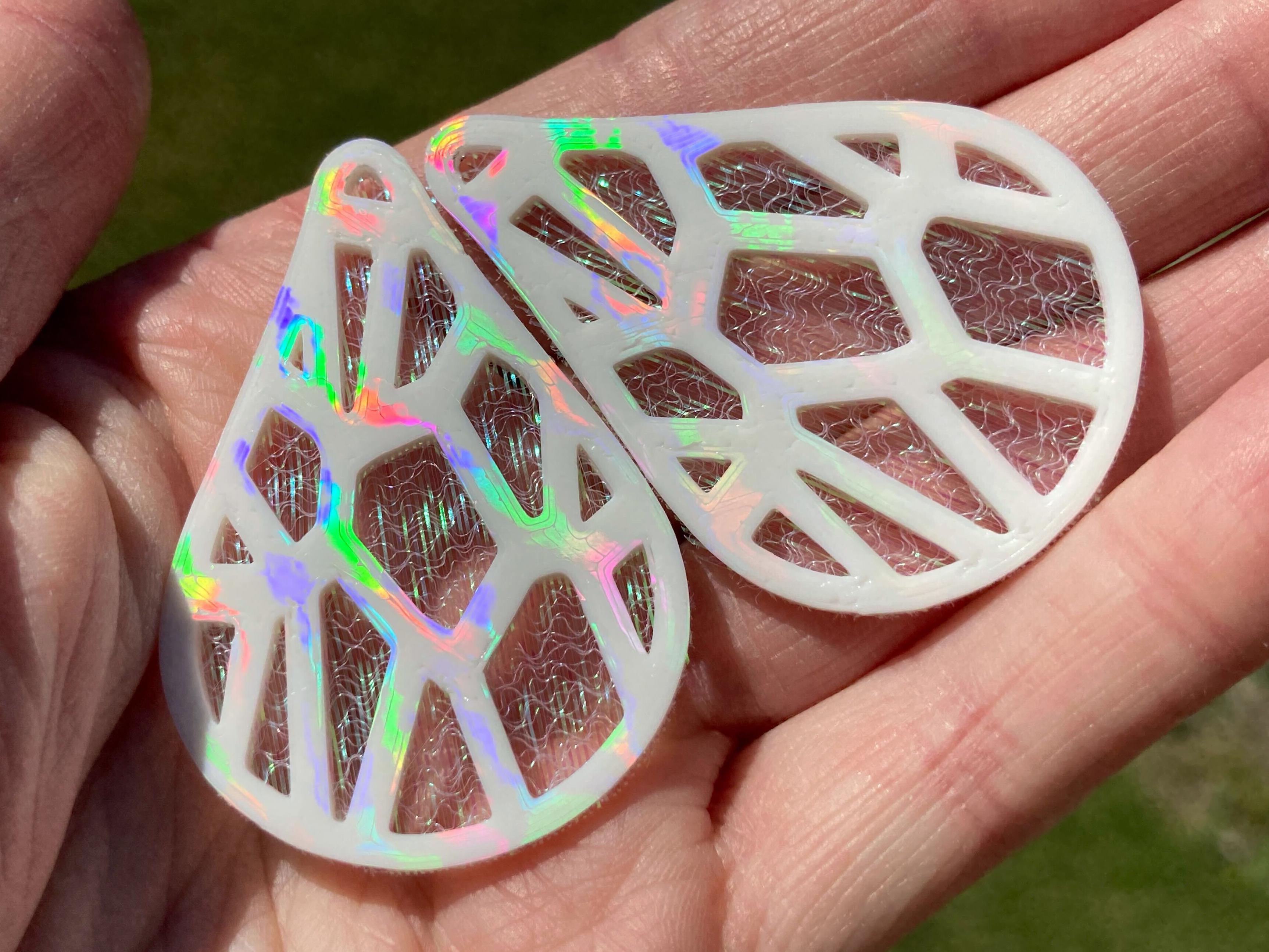 Holographic Rainbow Reflective 3D Prints - 3D Printing on Diffraction ...