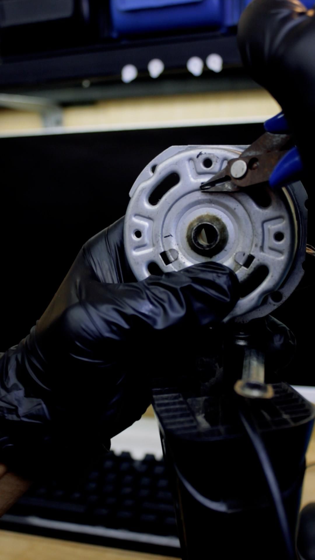 How to Fix a Broken Electric Fan: Motor Humming Sound | Rotor Not ...