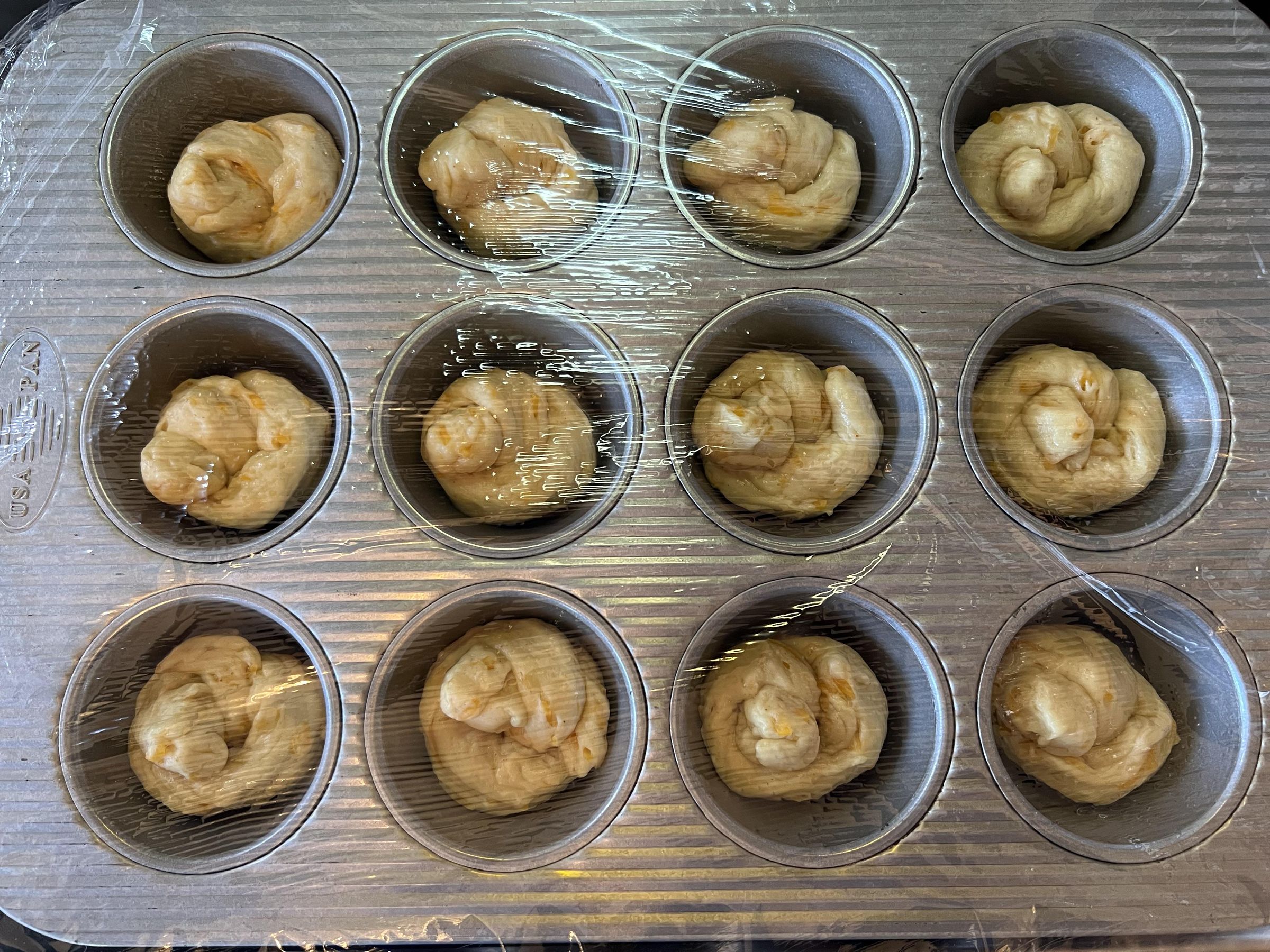 Sharp Cheddar Knot Rolls : 17 Steps (with Pictures) - Instructables