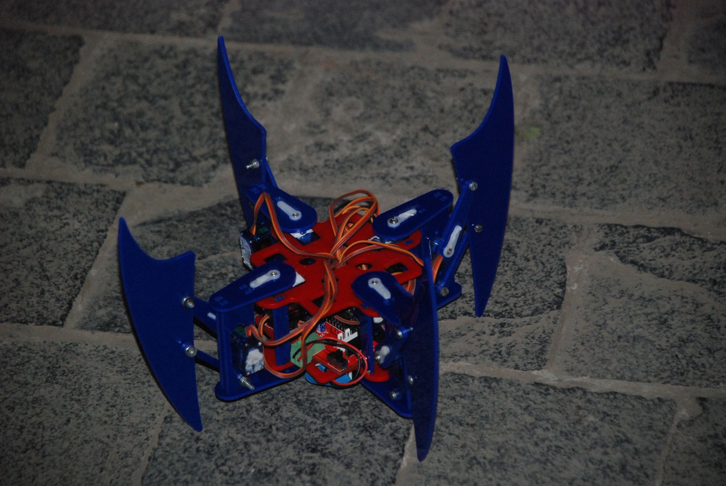 "Miles" the Quadruped Spider Robot : 5 Steps - Instructables