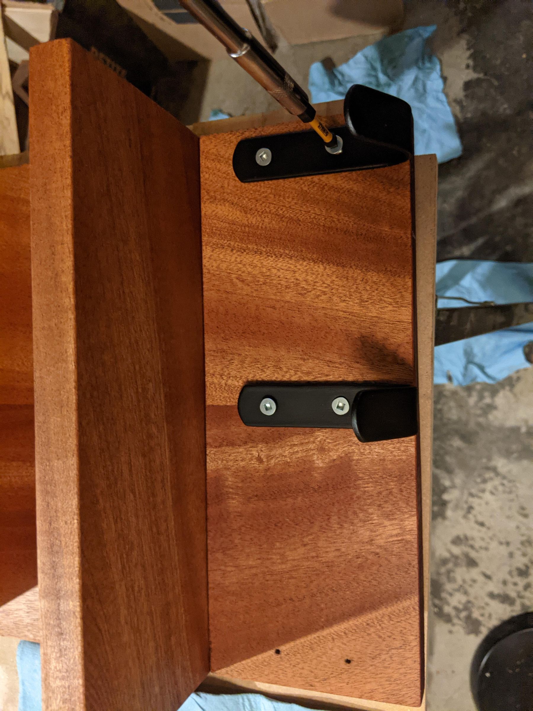 Entryway EDC Shelf W/ Letter Slot : 5 Steps (with Pictures) - Instructables