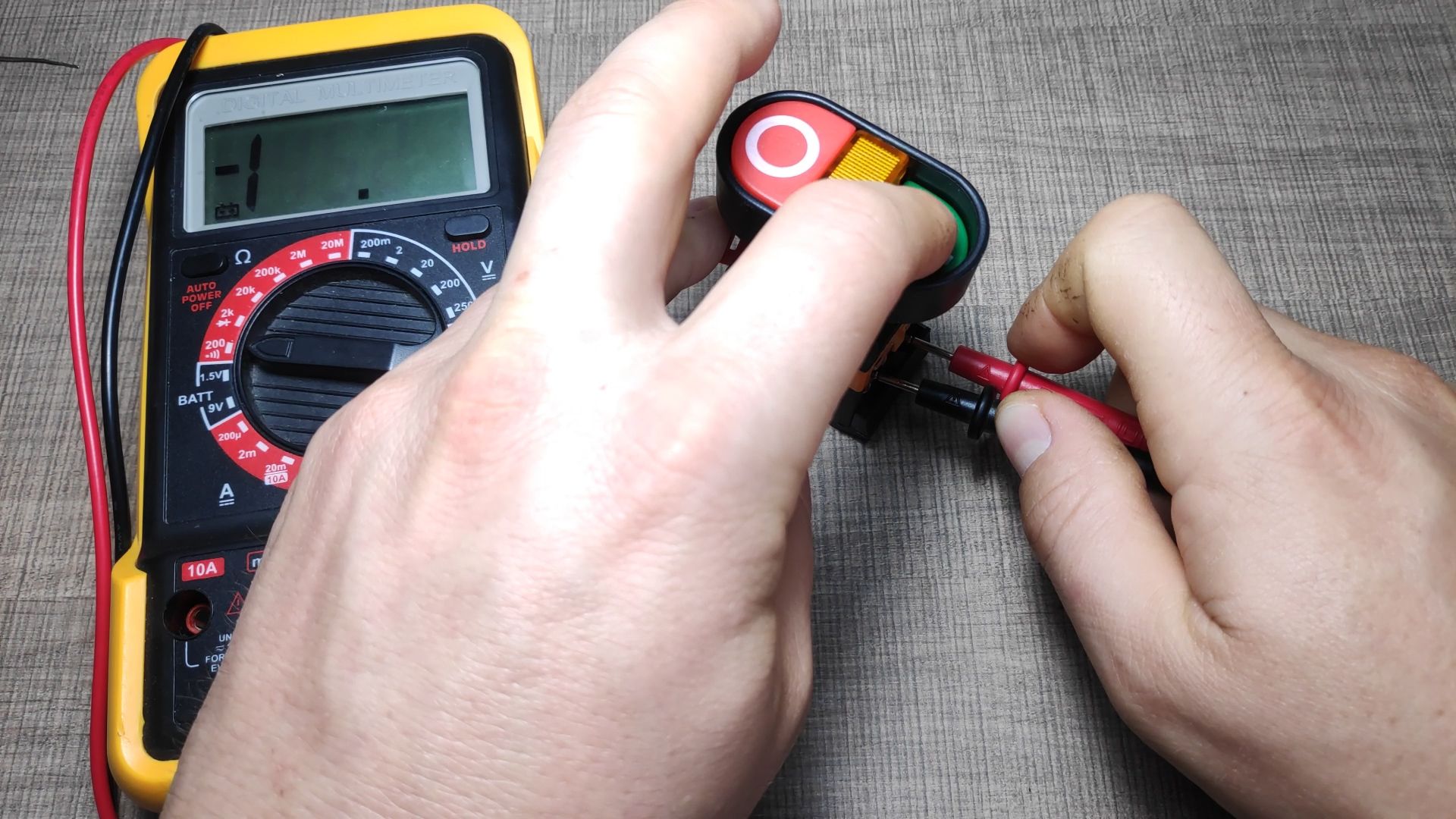 SSR Latching Circuit With Push Buttons : 6 Steps (with Pictures ...