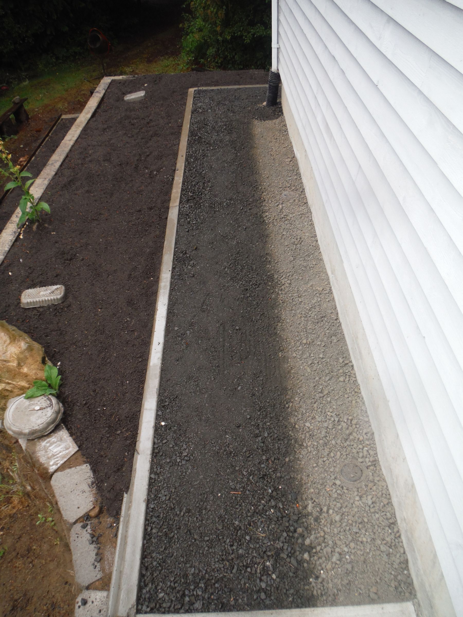 Concrete Mow Strip (Curb or Edging) : 8 Steps (with Pictures ...