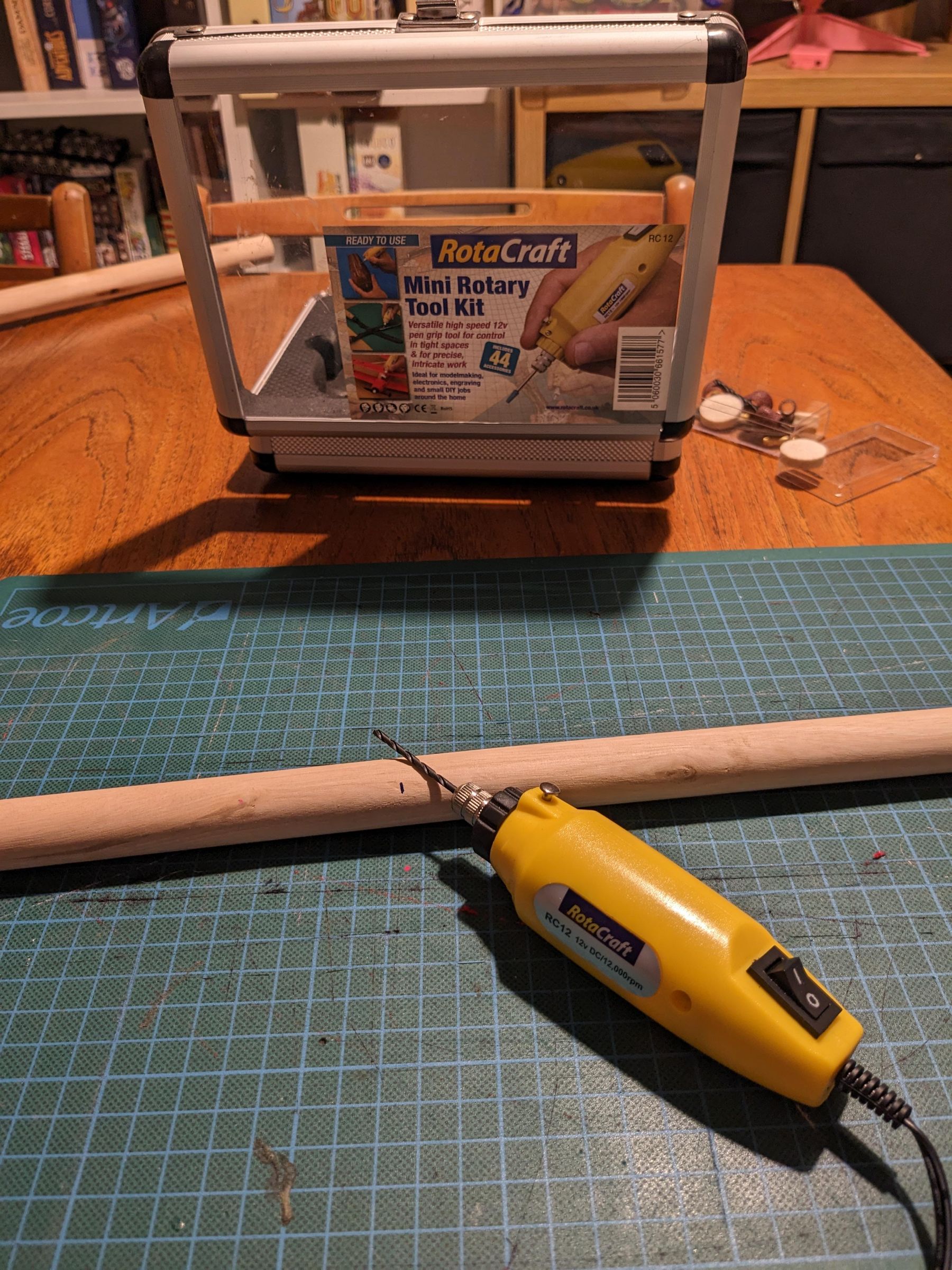 Short-string Contact Leviwand With Grip Tape : 7 Steps - Instructables