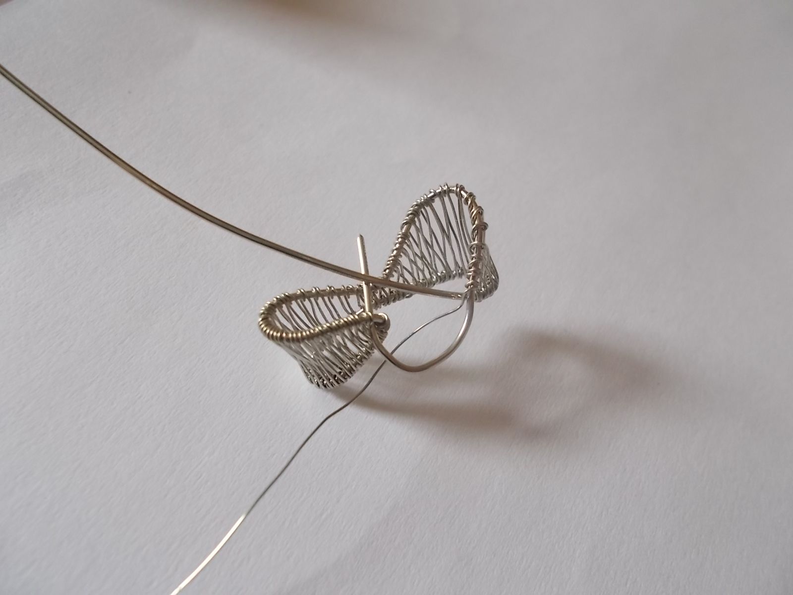 Woven Bow Charm : 12 Steps (with Pictures) - Instructables