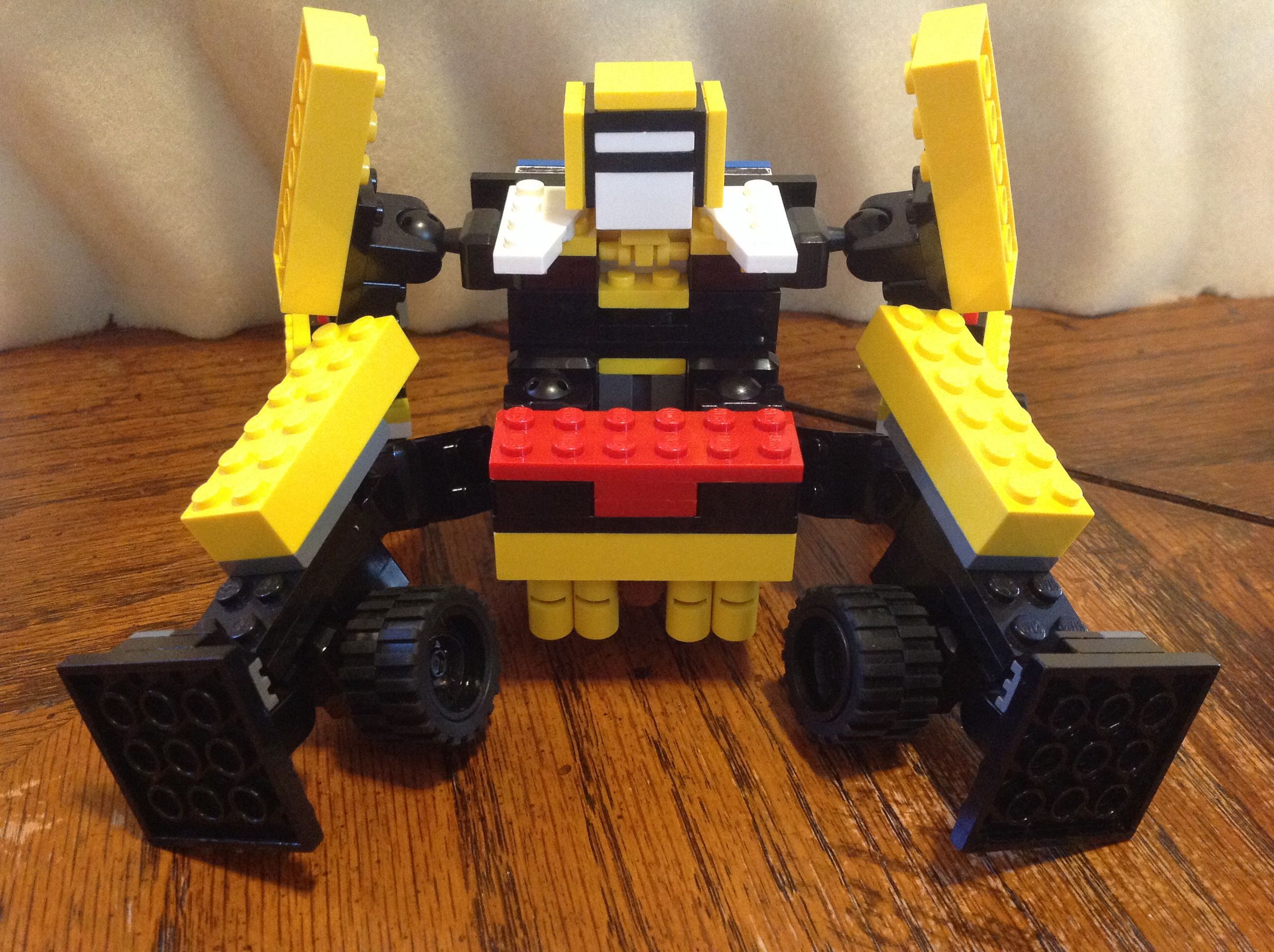 Lego Transformer: Huffer? a War for Cybertron Constructicon? You Decide ...