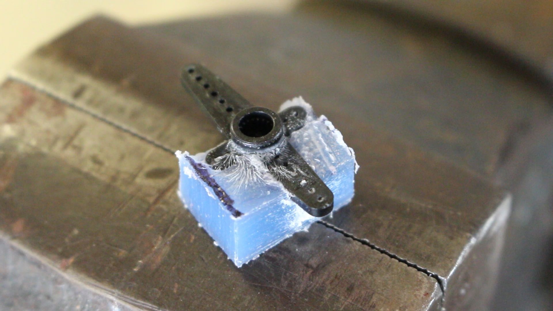 Long Range Dropping System for Drones With Arduino and HC-12 : 11 Steps ...