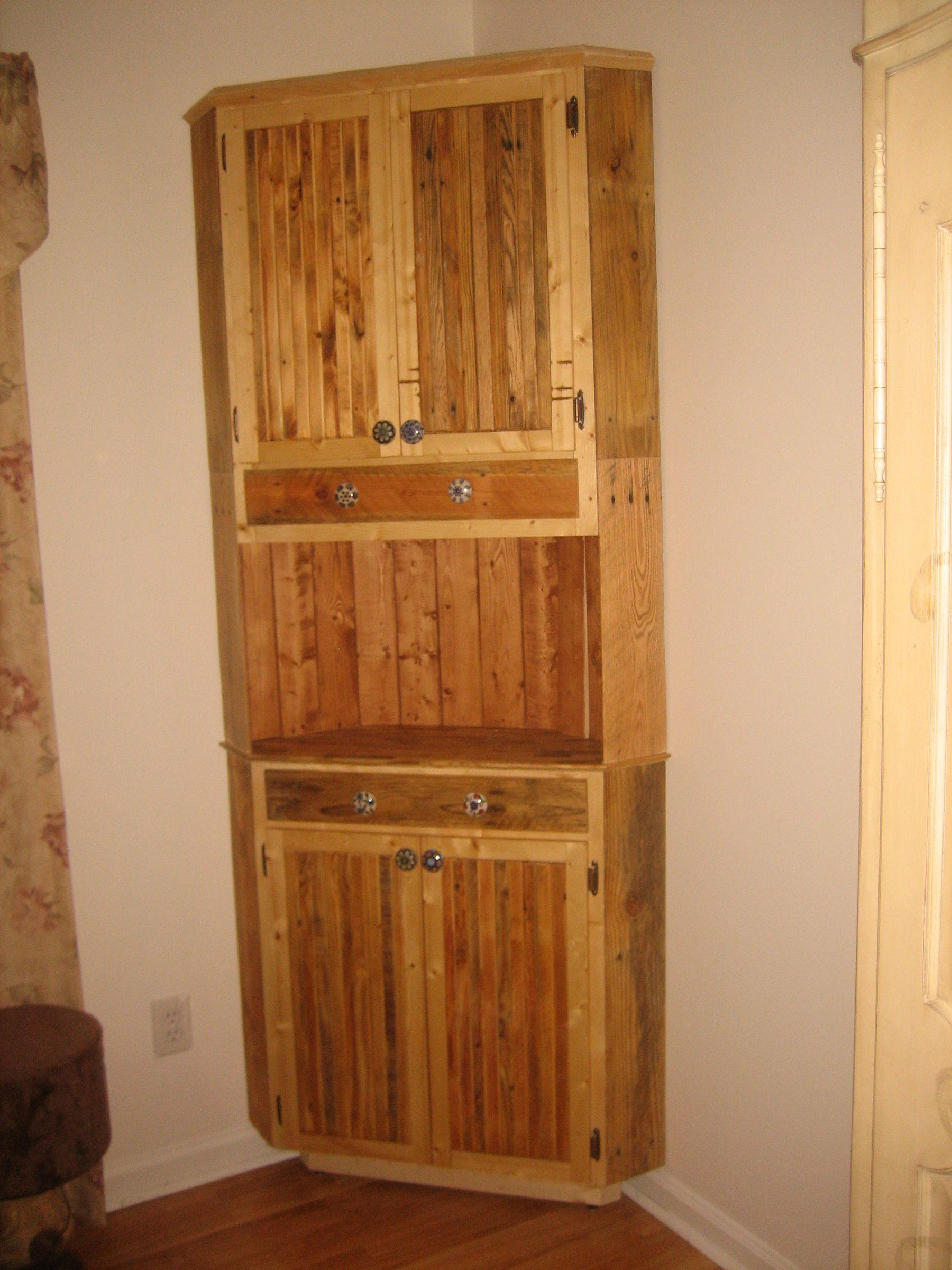 KITCHEN CORNER HUTCH : 18 Steps (with Pictures) - Instructables