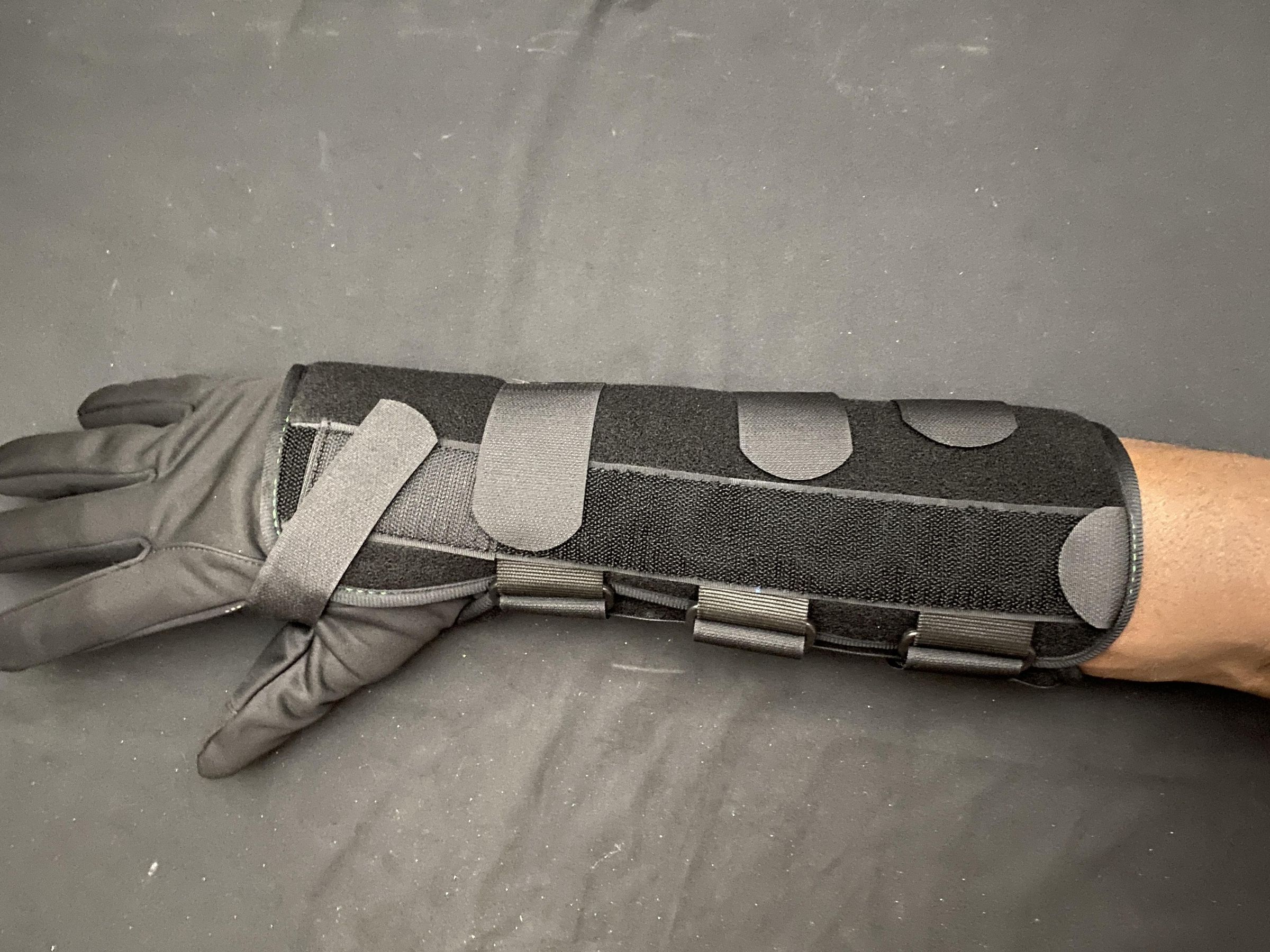 Electronic Wolverine Claws : 12 Steps (with Pictures) - Instructables