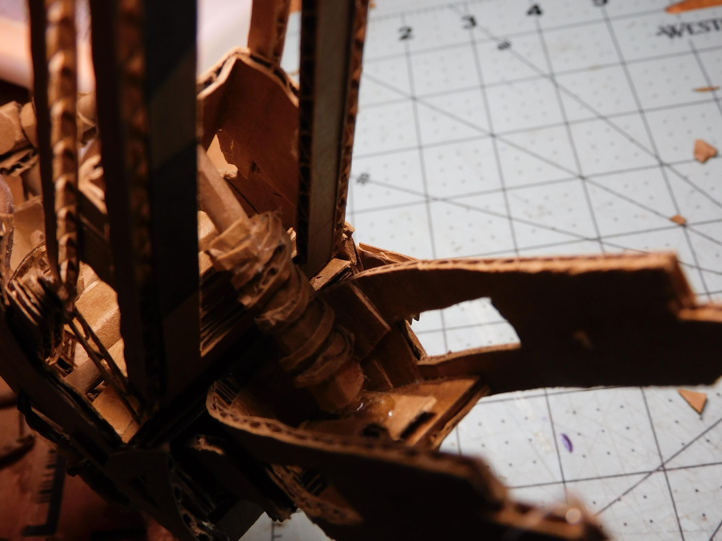 Cardboard Suzuki Hayabusa Chassis : 17 Steps (with Pictures ...