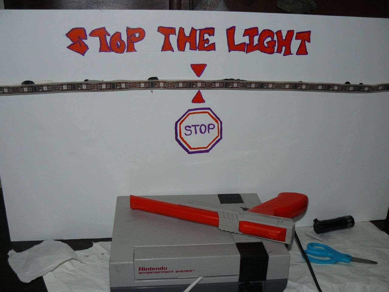 Stop the Light Game : 8 Steps - Instructables