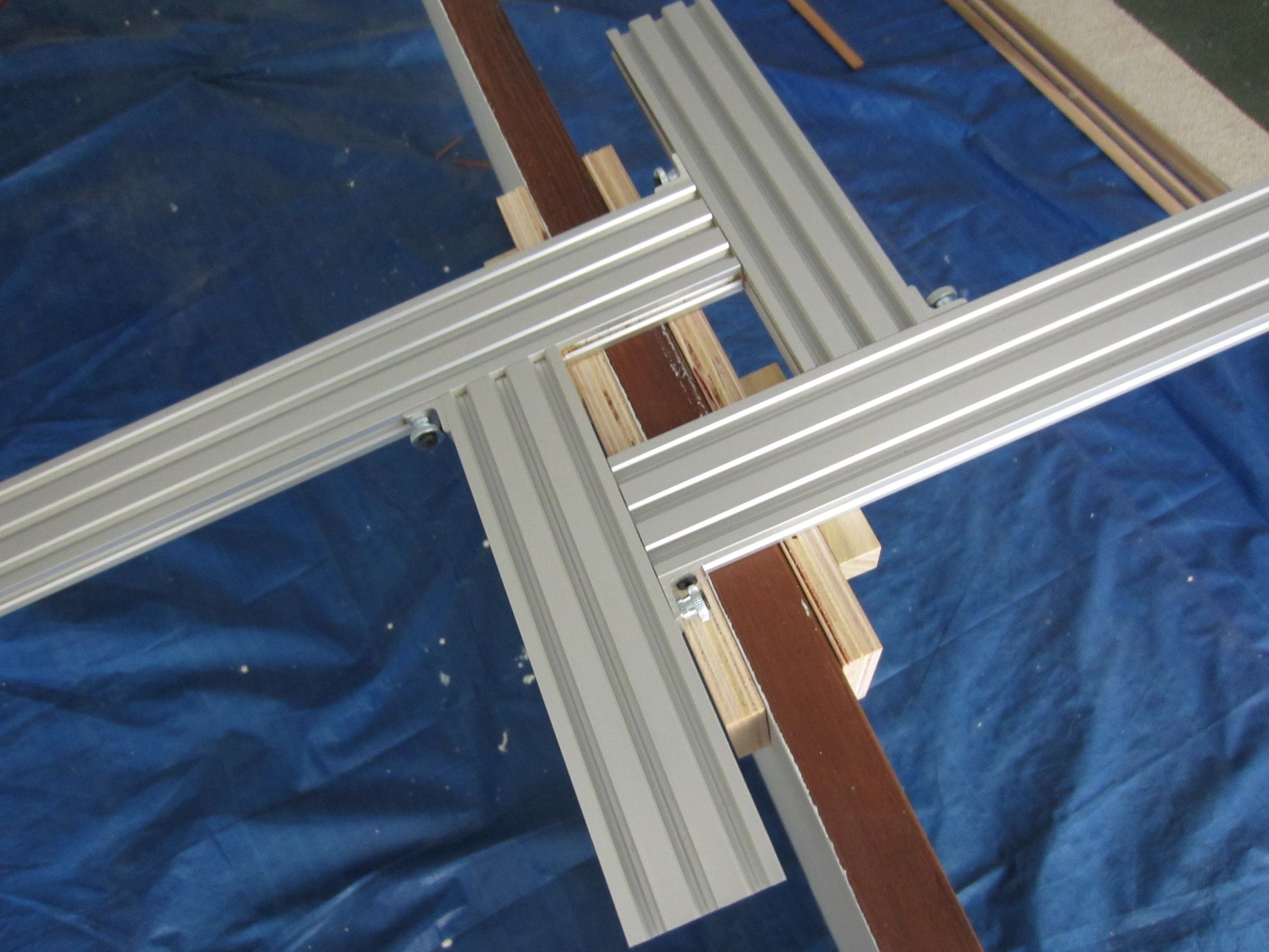 Adjustable Router Guide Template : 11 Steps (with Pictures) - Instructables