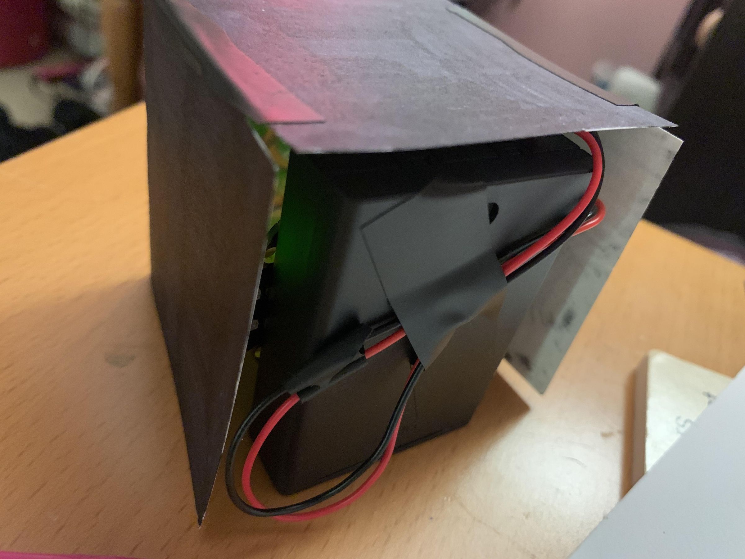 Clap Light That Illuminates Drawing Using CPX & Makecode : 4 Steps ...