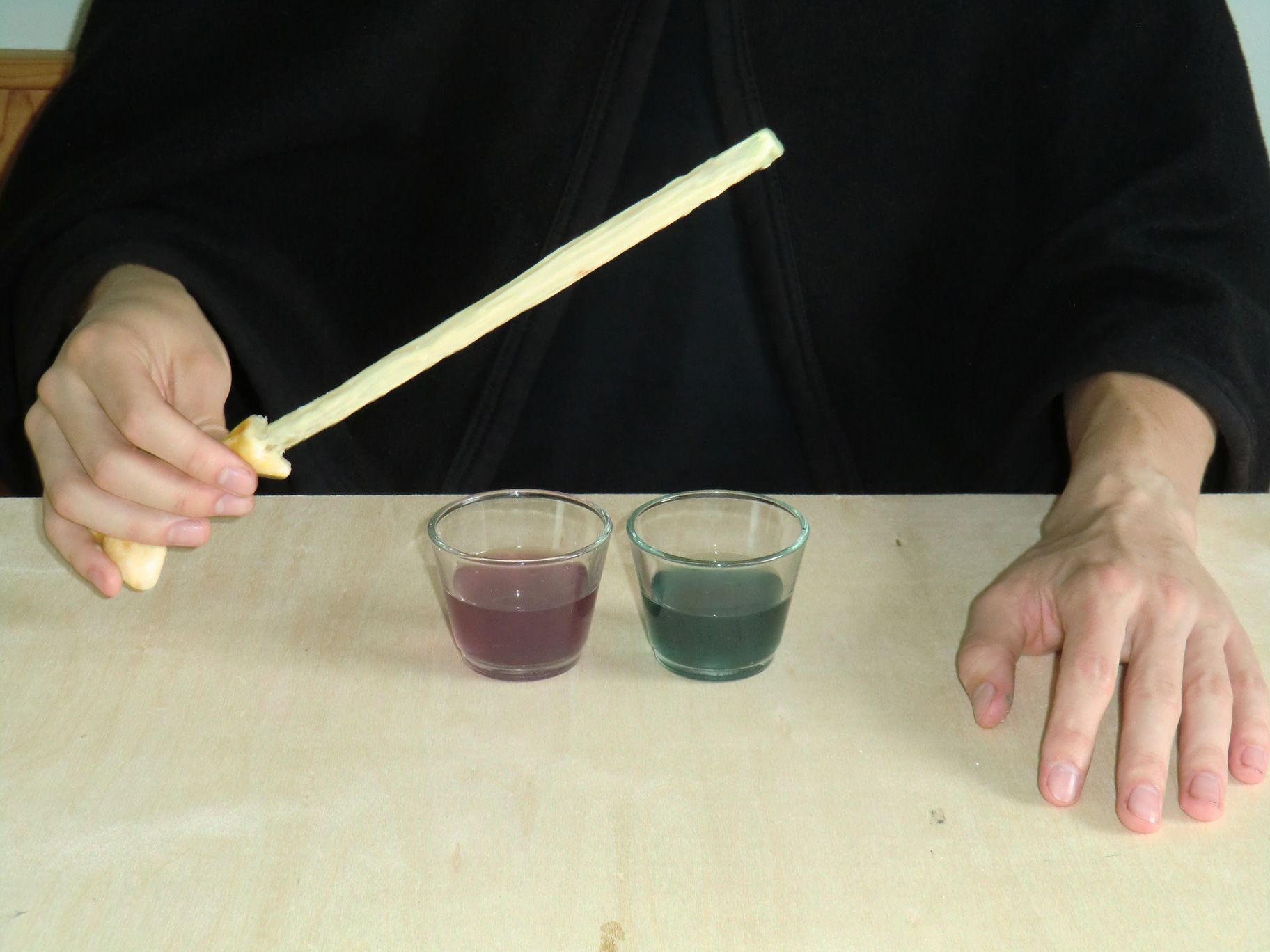 Magic Edible Harry Potter Wands : 5 Steps (with Pictures) - Instructables