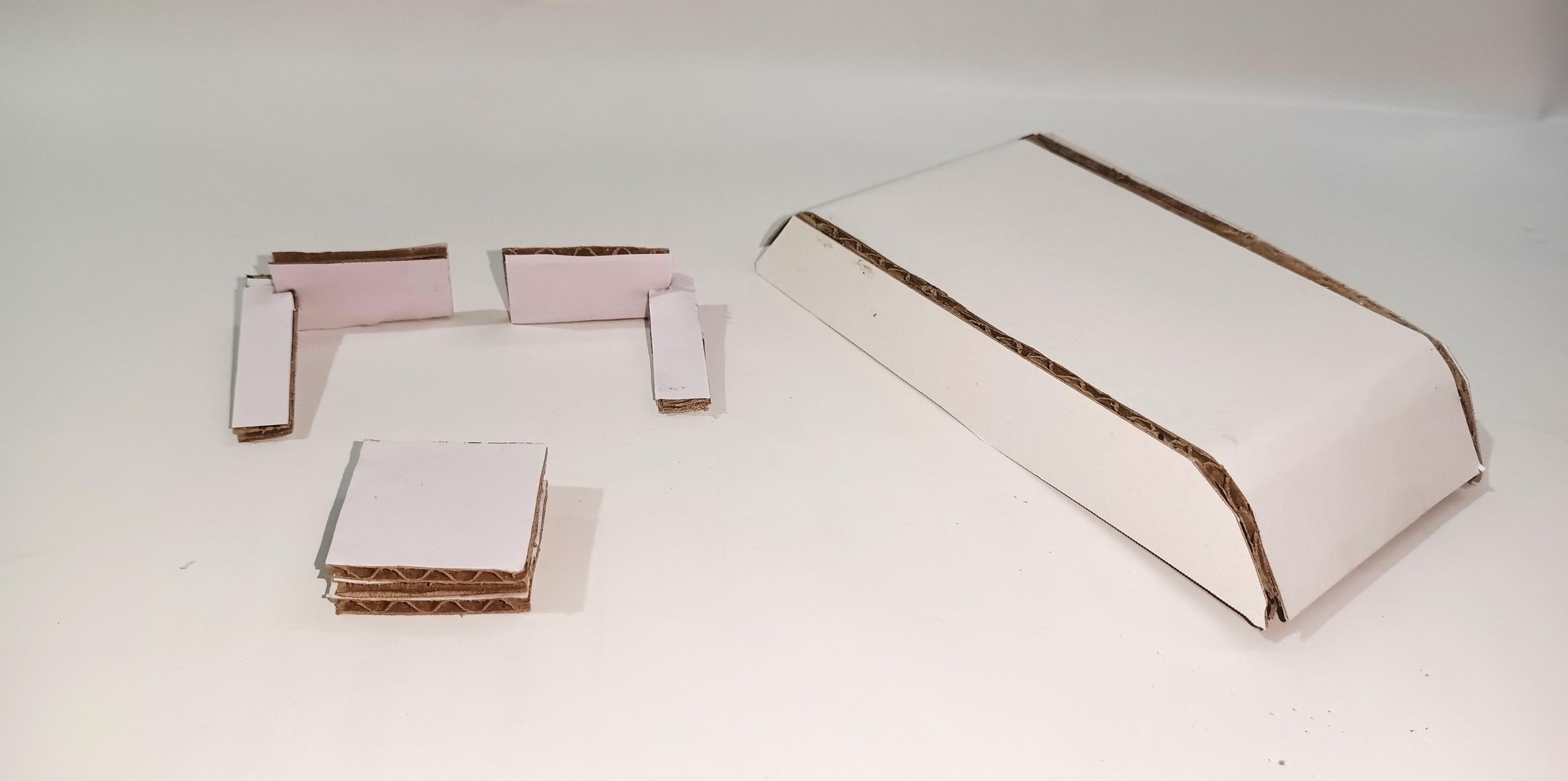 Cardboard Bus: Ride Into Imagination! : 11 Steps (with Pictures ...