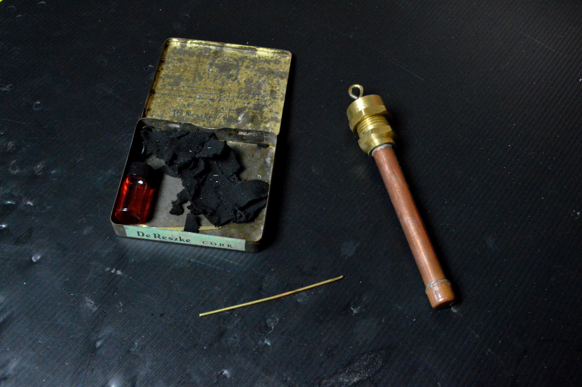 Simple Fire Piston : 9 Steps (with Pictures) - Instructables