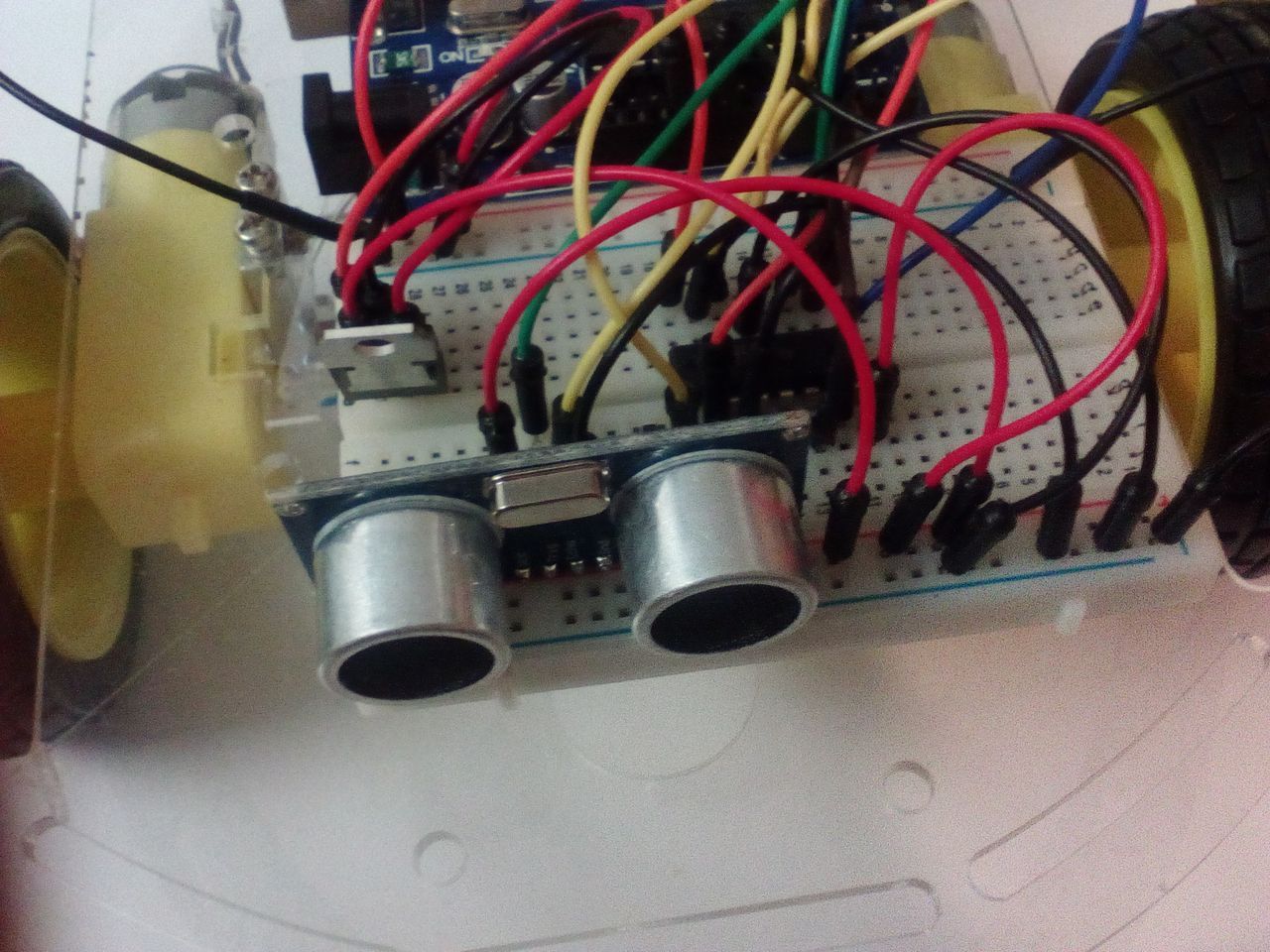 Arduino Robot Moving Forward and Backwards Using HC-SR04 and L293D : 3 ...
