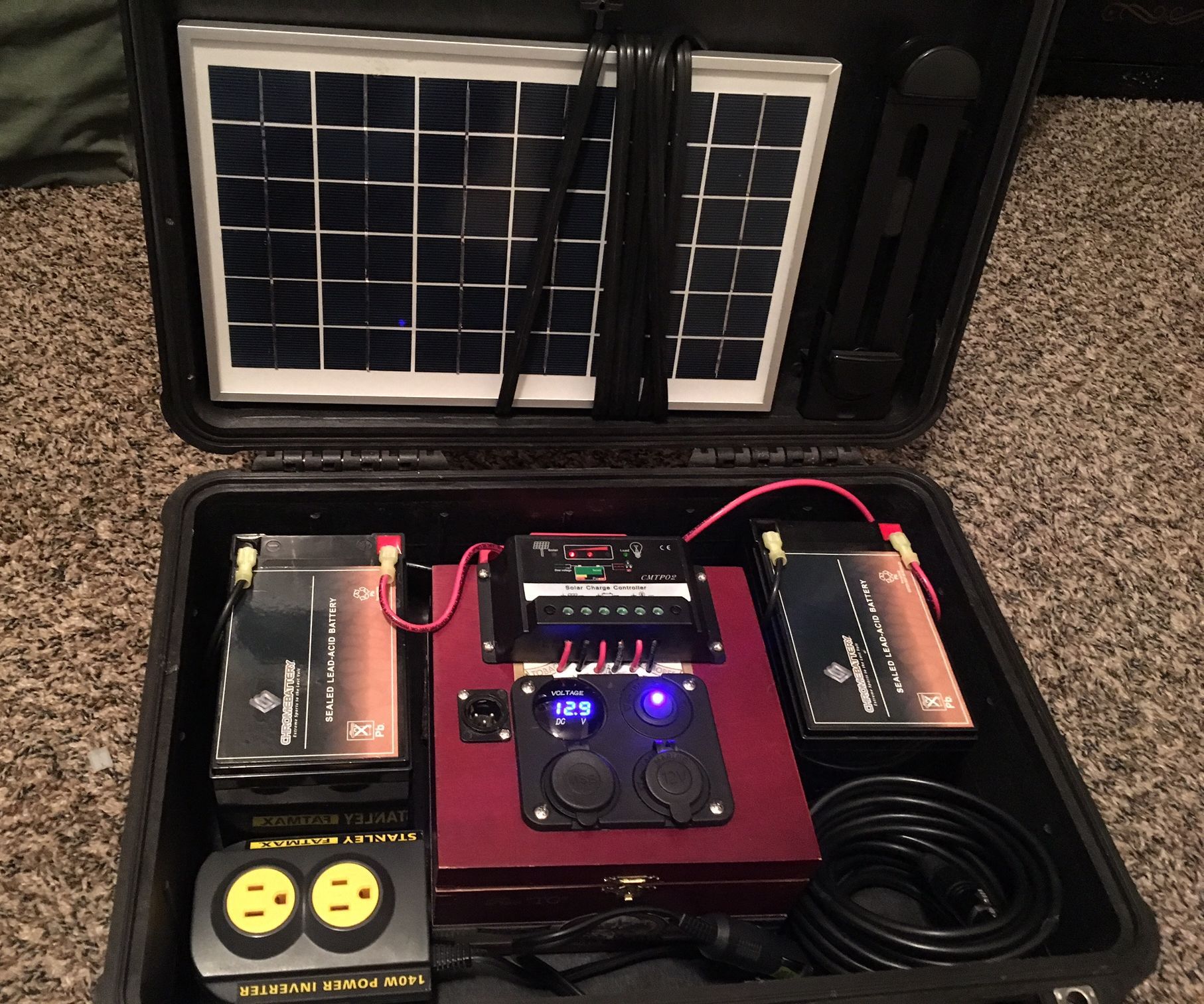 Pelican 1500 Solar Battery Bank : 4 Steps - Instructables