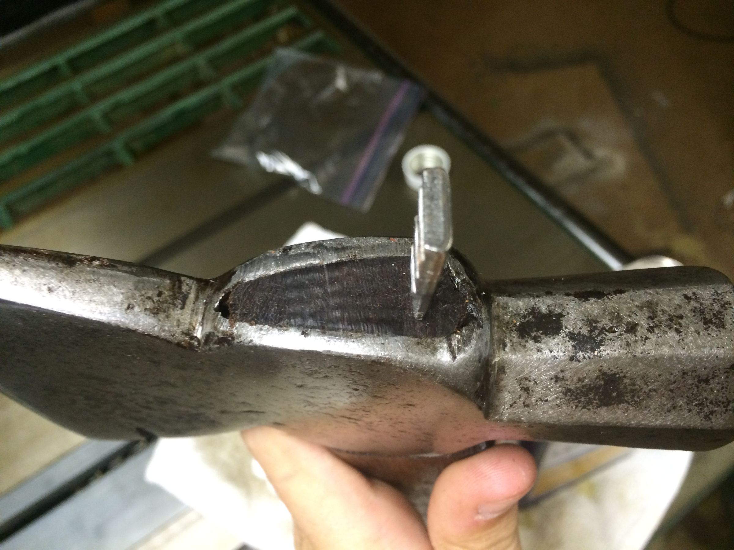 Hatchet Handle Replacement : 10 Steps (with Pictures) - Instructables