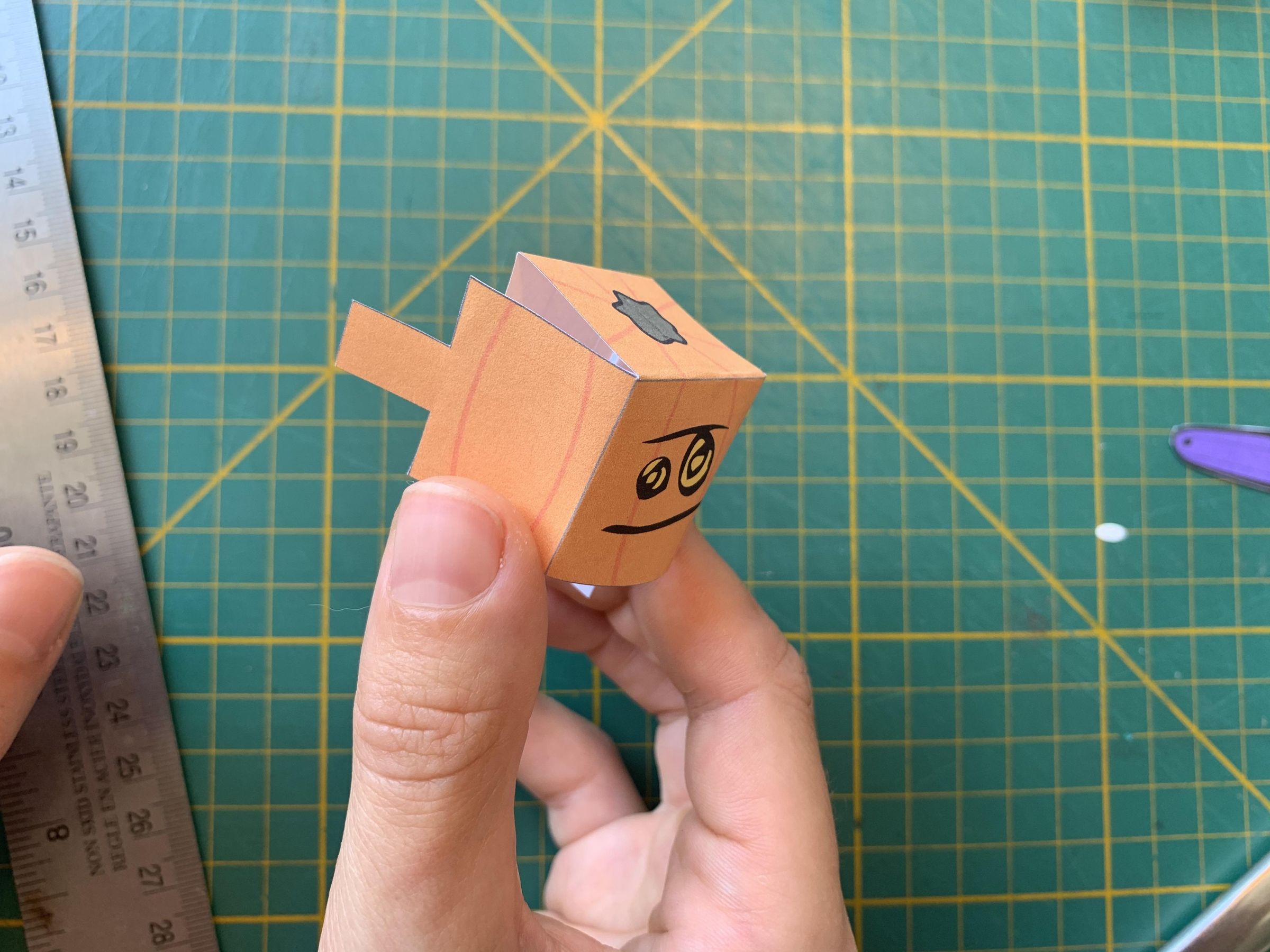 Free Halloween Headless Robot Papercraft : 14 Steps (with Pictures ...