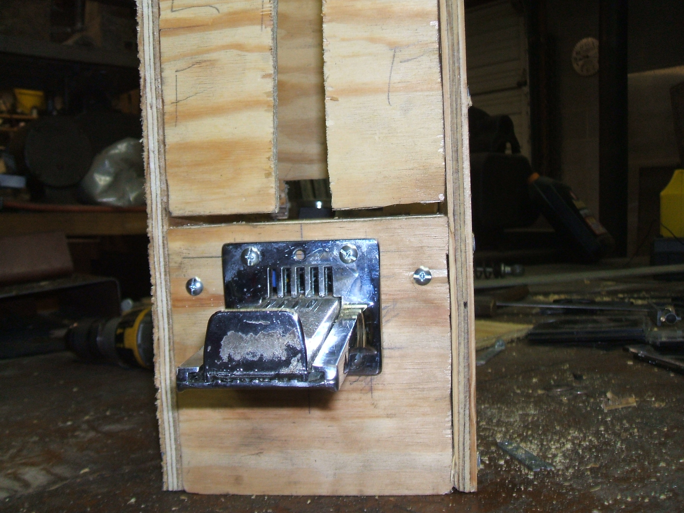 Cd Vending Machine : 7 Steps (with Pictures) - Instructables