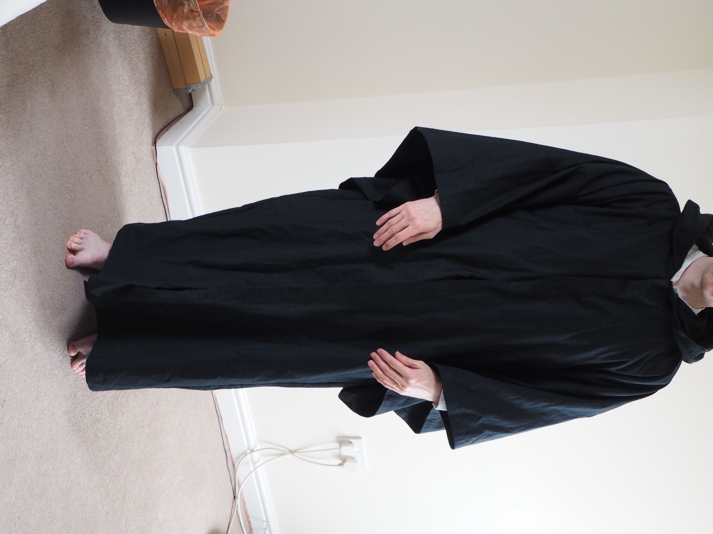 Ring Wraith Robe : 7 Steps (with Pictures) - Instructables