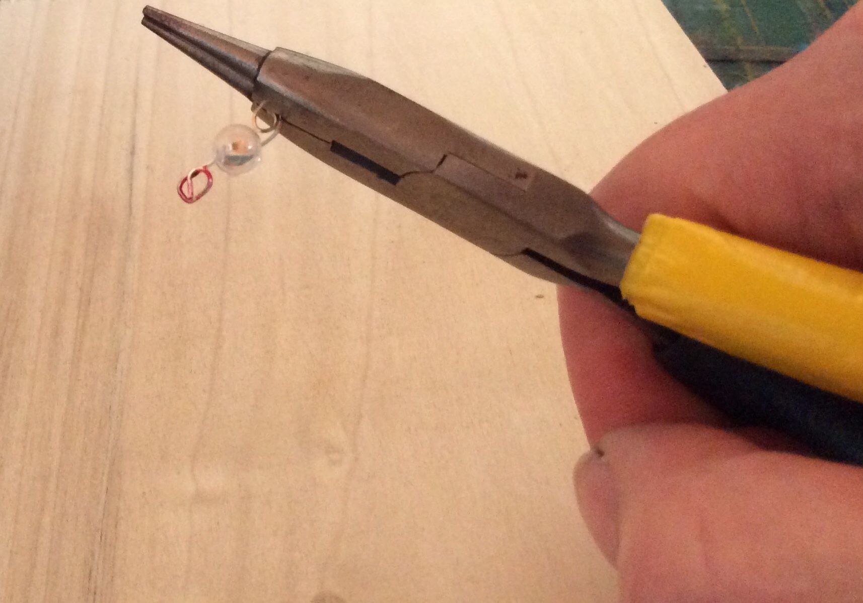 Light-up LED Cuff / Bracelet With Magnetic Switch (e-textile) : 12 ...