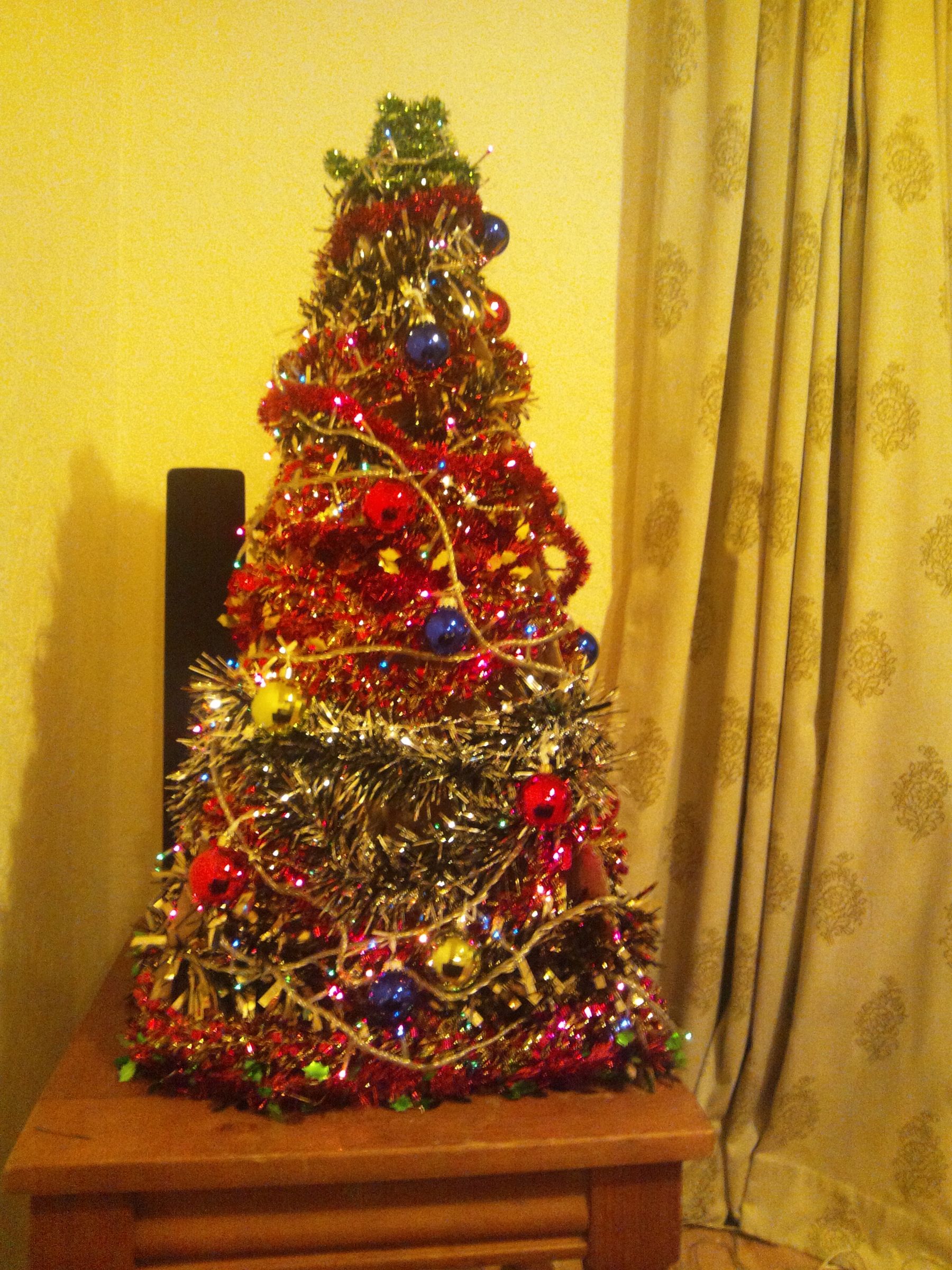 Redneck Christmas Tree - in Under an Hour - Instructables