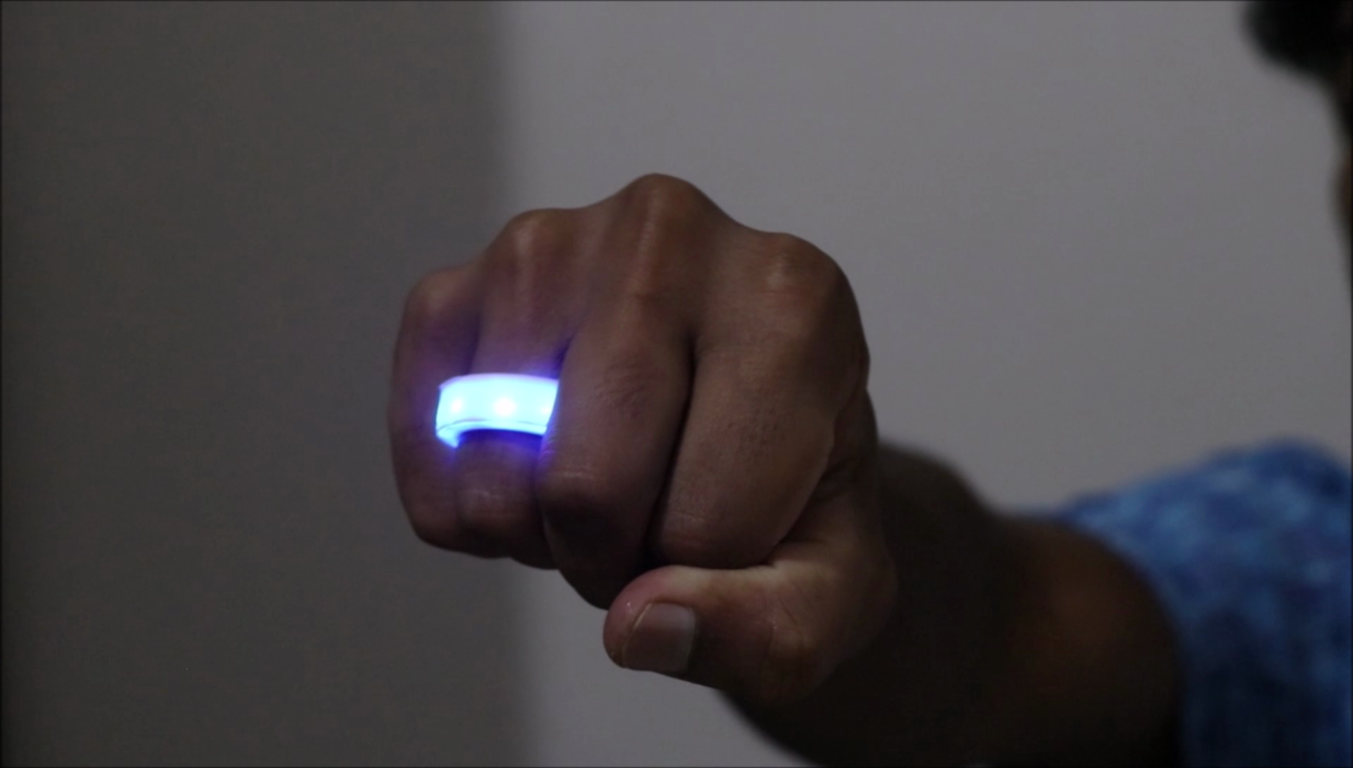 Make LED Finger Ring at Home : 6 Steps (with Pictures) - Instructables
