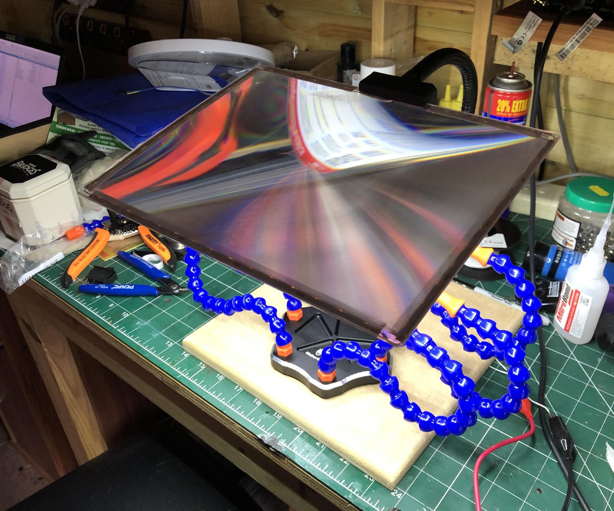 Ultimate Soldering Helping Hands LED Light With A4 Sheet Magnifier ...