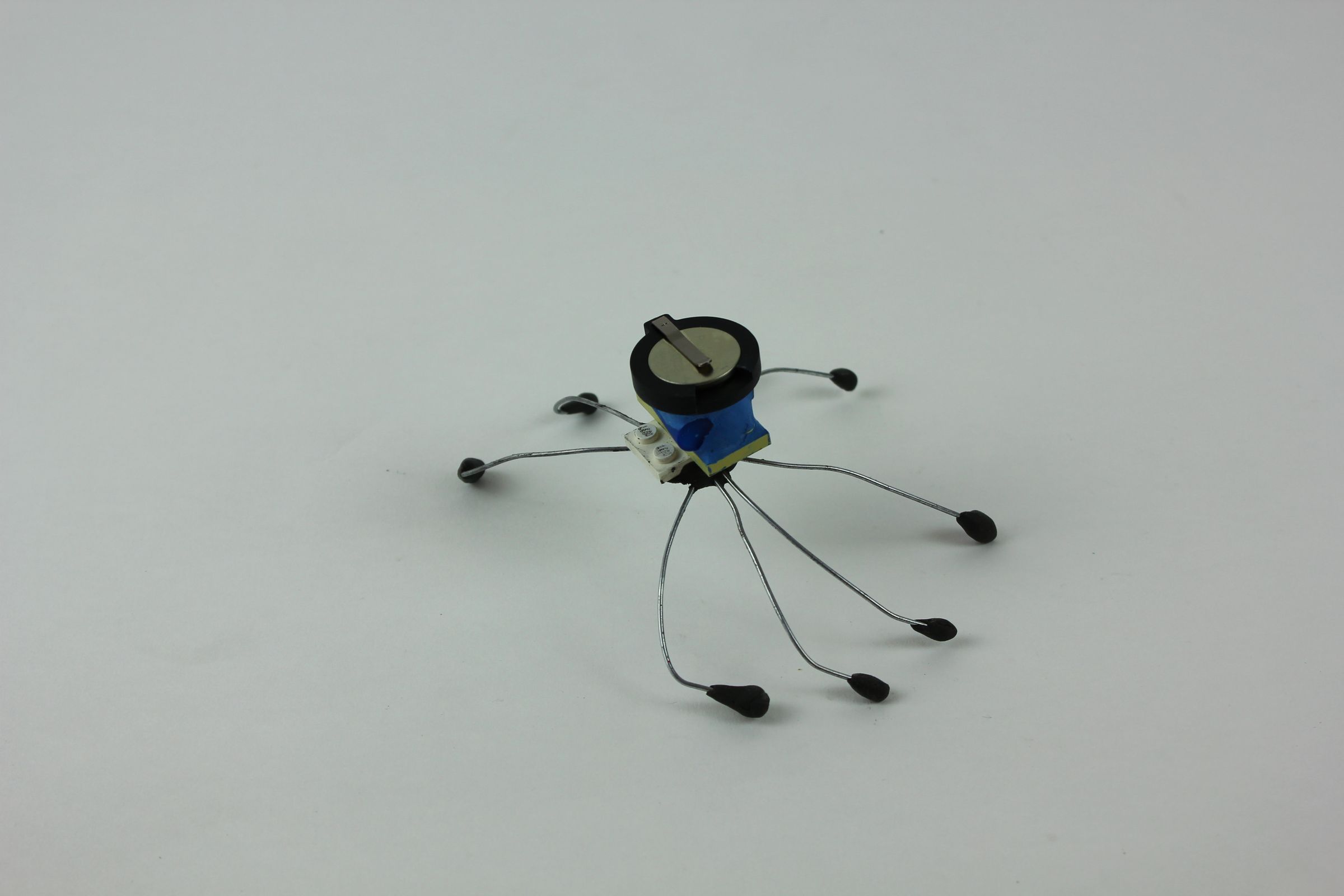 How to Build Your Modular Vibrating Robot : 6 Steps (with Pictures ...