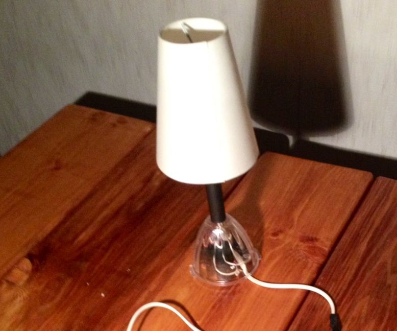 Solar Powered Window Lamp : 8 Steps - Instructables