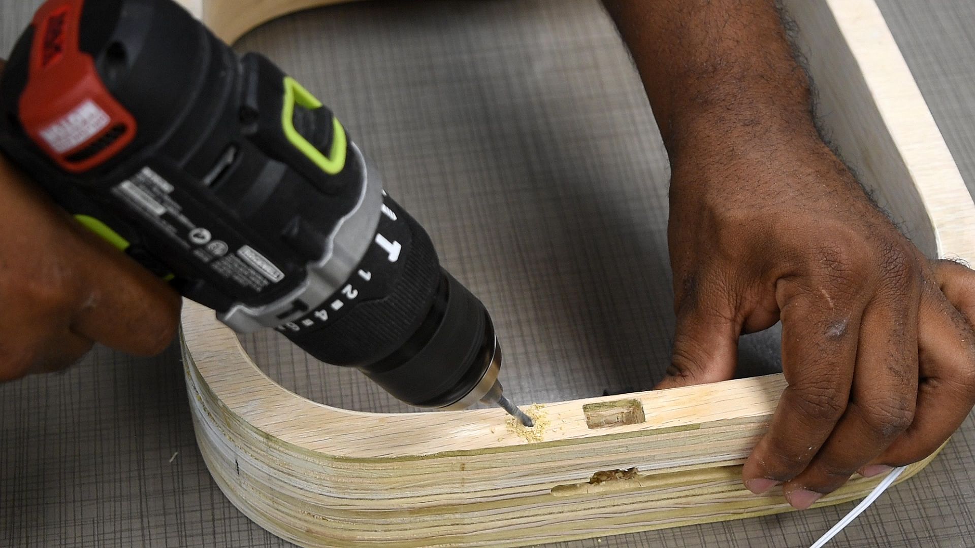 DIY Desk Lamp : 7 Steps (with Pictures) - Instructables