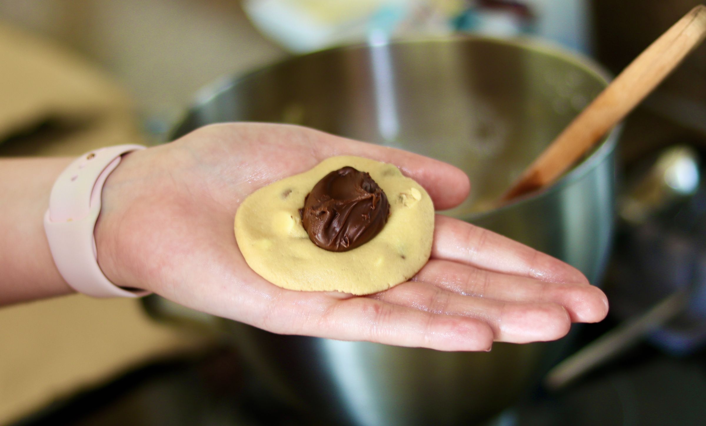 Scrumptiously Stuffed Cookies : 7 Steps (with Pictures) - Instructables