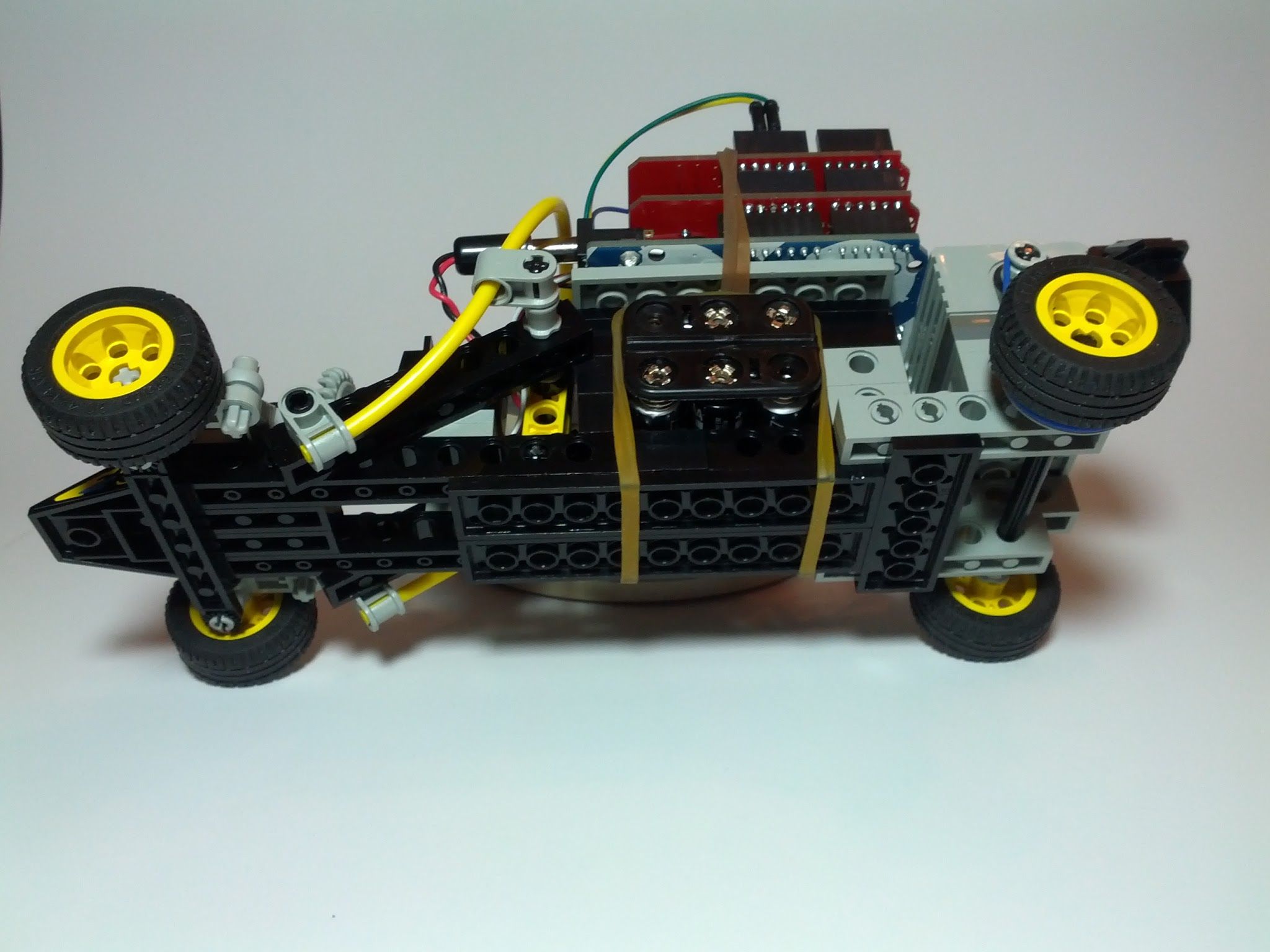 Lego Technic Car With Arduino + XBee Wireless Control : 6 Steps (with Pictures) - Instructables
