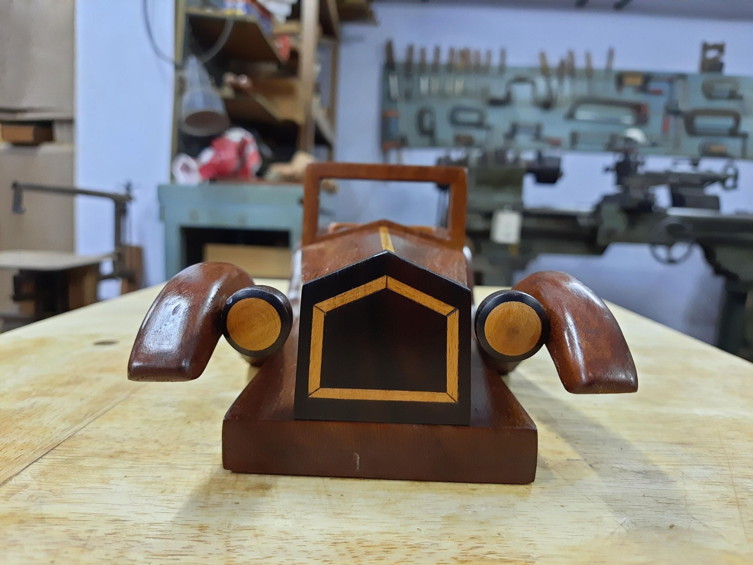 Build Your Dream Car (Alfa Romeo Vintage in Wood) : 18 Steps (with ...