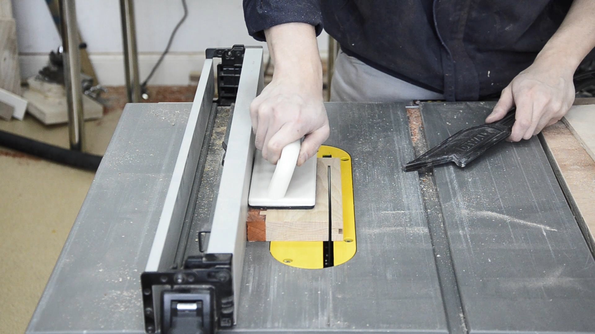 How to Make a Shoulder Plane : 9 Steps (with Pictures) - Instructables