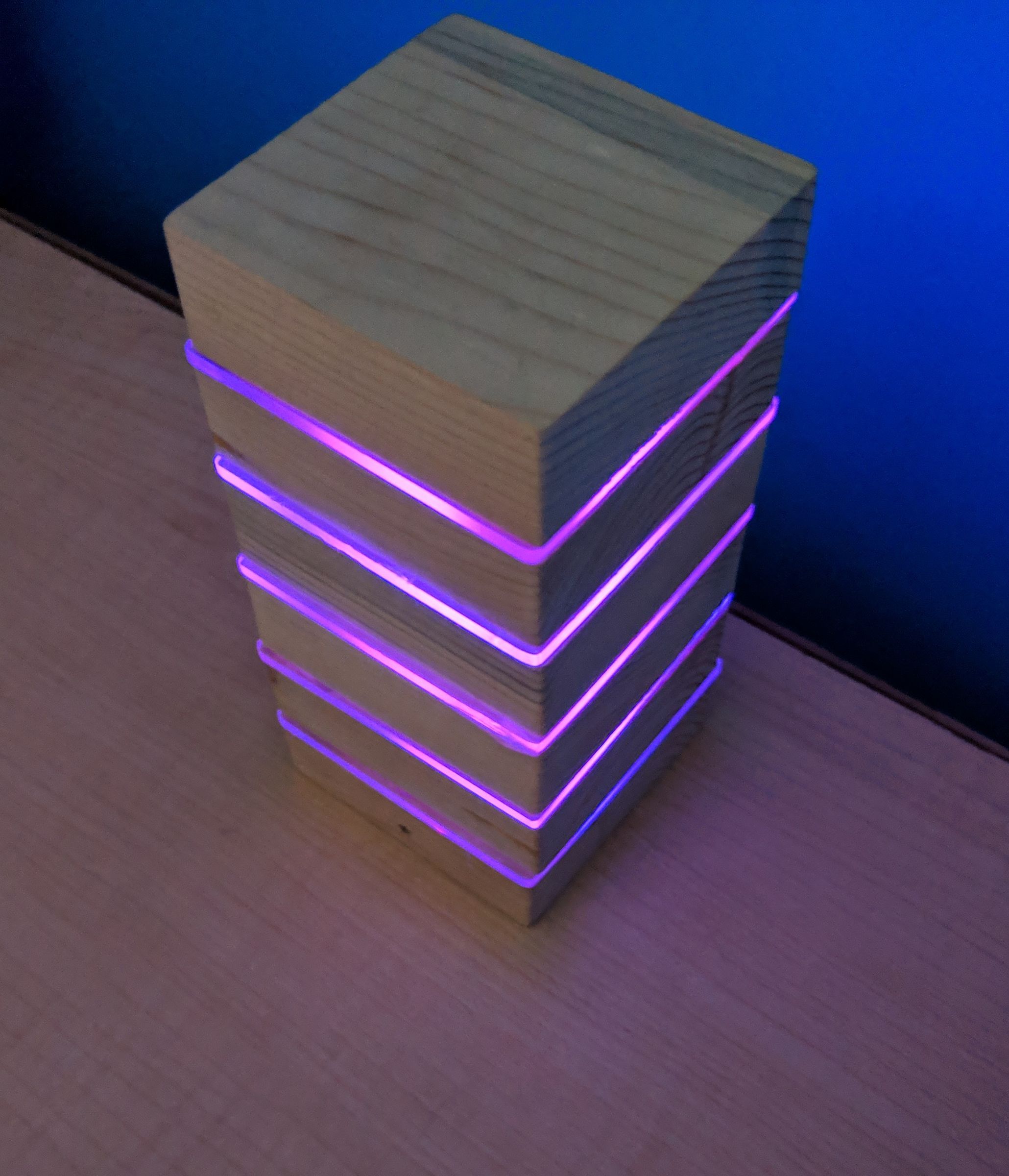 Awsome DIY Lamp : 6 Steps (with Pictures) - Instructables
